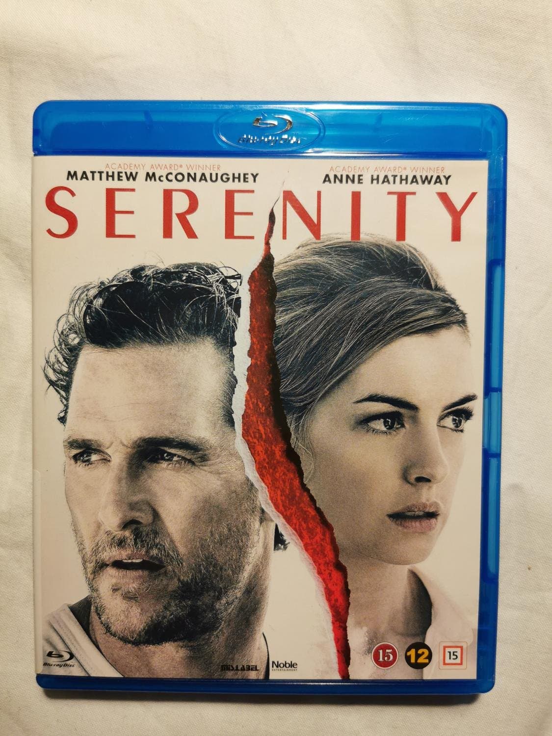 Bluray-film: Serenity (Matthew McCo.. | Köp från Blabom på Tradera ...