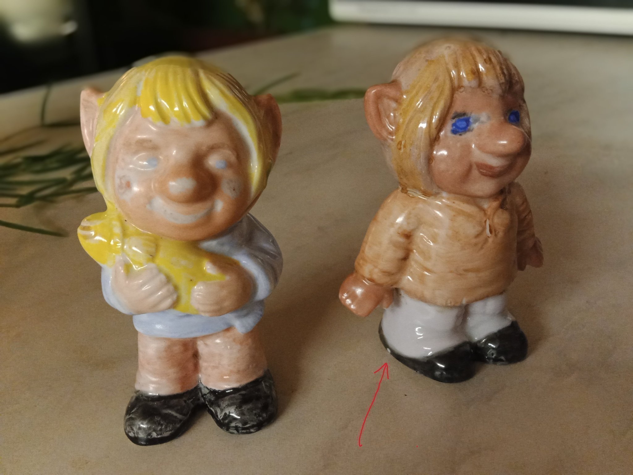 Se produkter som liknar 2 vintage figuriner i porslin.. på Tradera ...