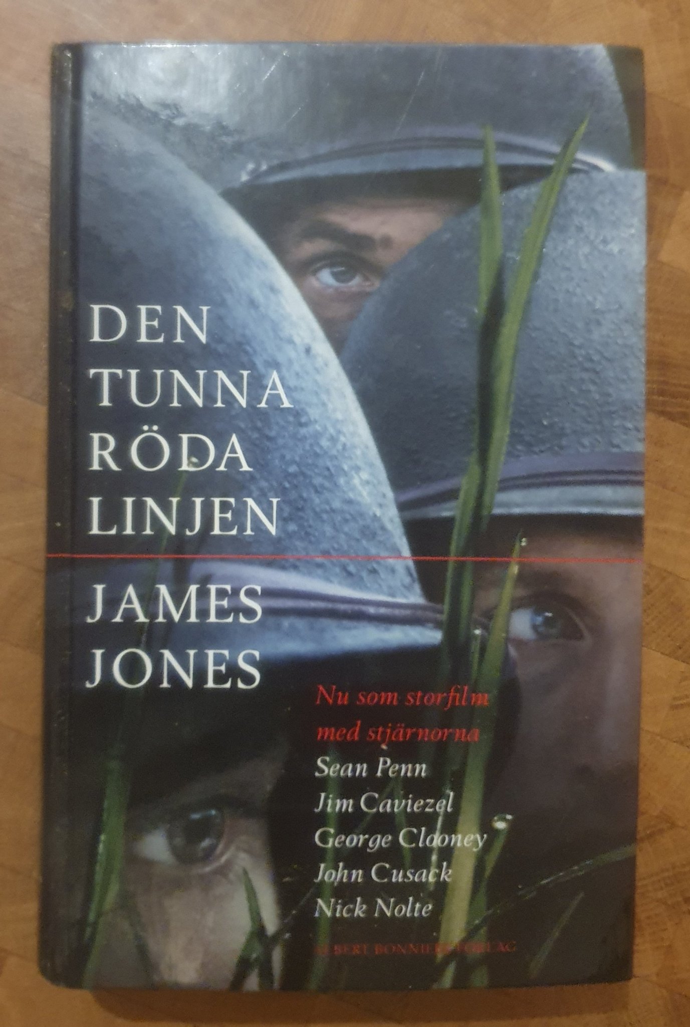 Den tunna röda linjen av James Jones, 1999 | Köp på Tradera (712478008)