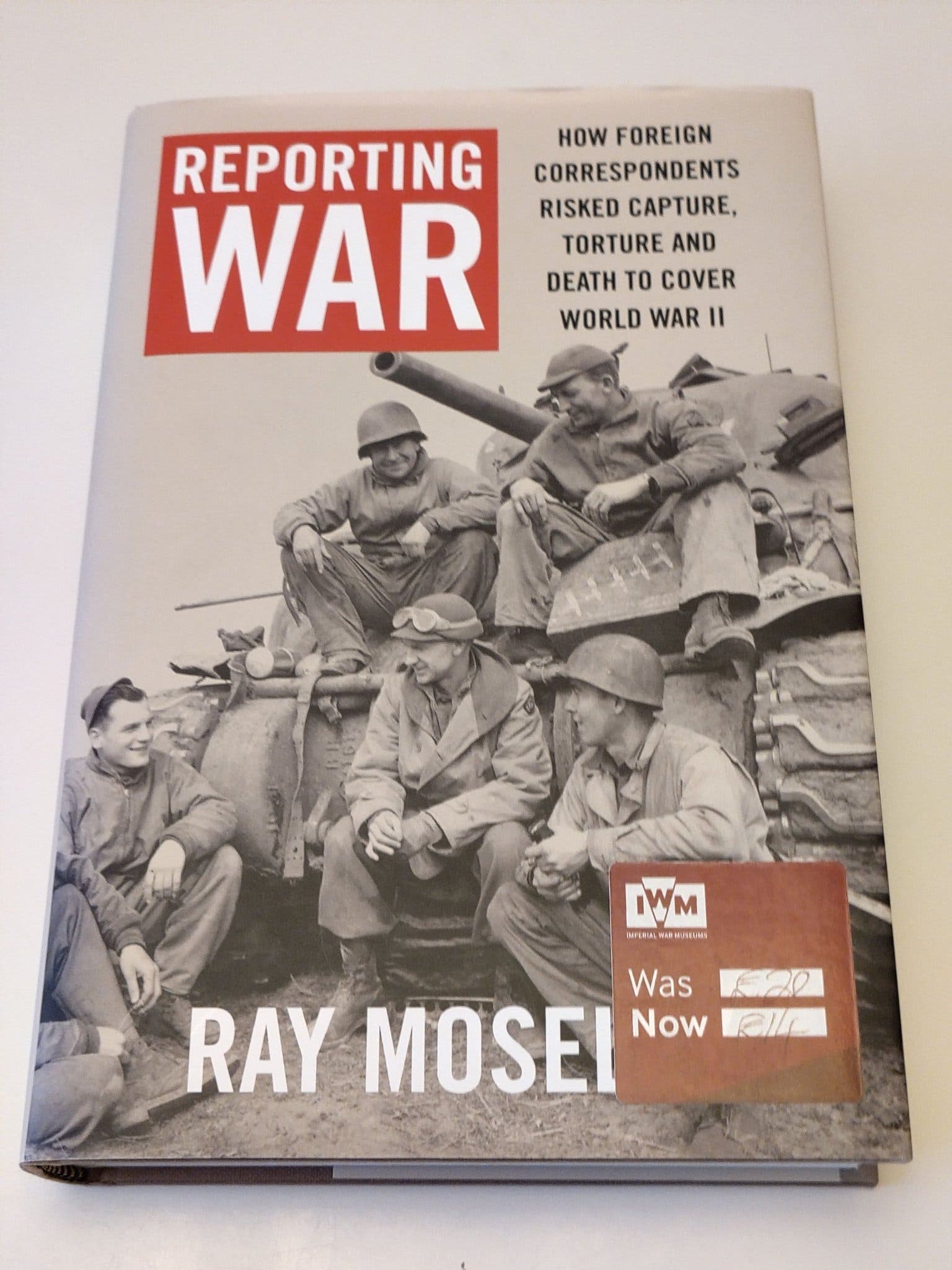 Ray Moseley, Reporting War, Great Britain, 2017.. | Köp på Tradera ...