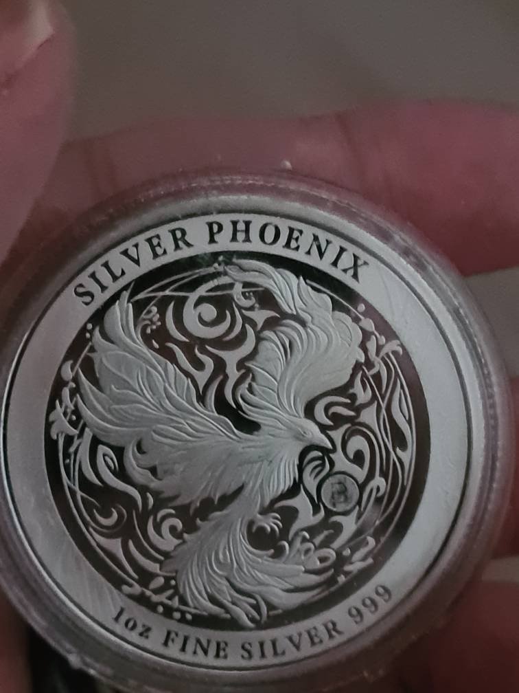 Se produkter som liknar 1 oz silvermynt 999 silver Ph.. på Tradera ...