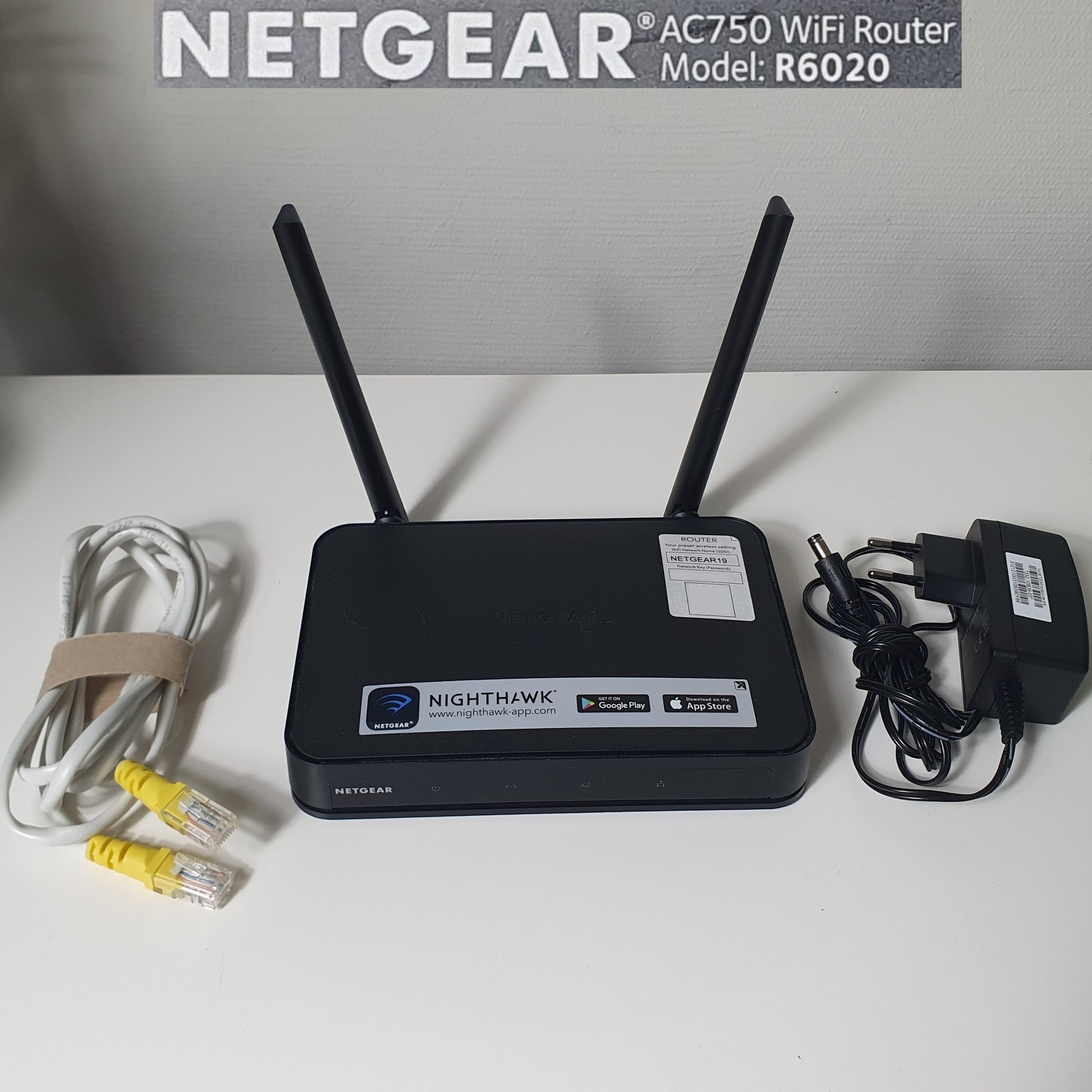 Netgear R6020 - AC750 Dual band AC WiFi Router | Köp på Tradera (695887053)