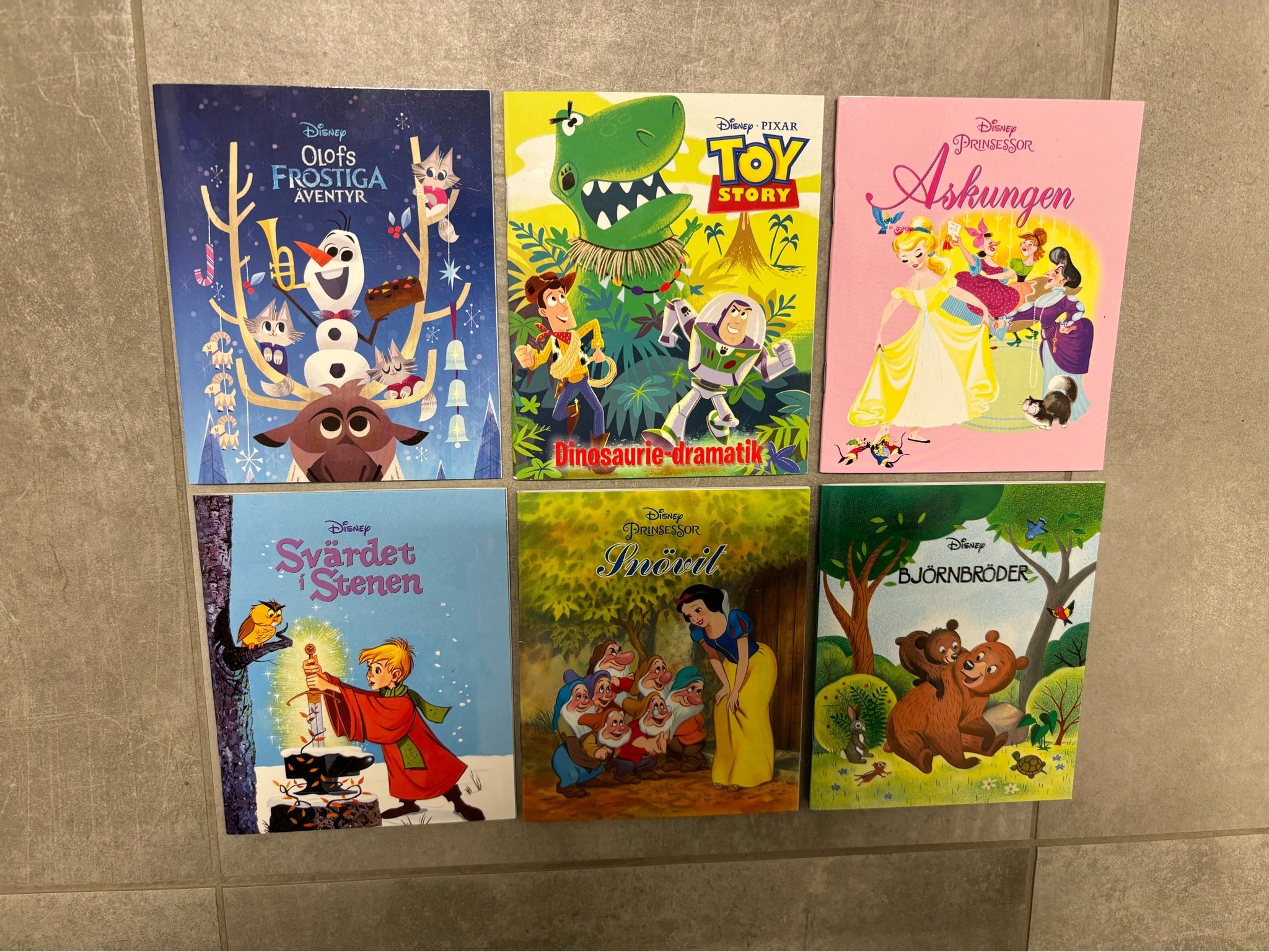 Se produkter som liknar 6 st Disney PIXI böcker, ex F.. på Tradera ...