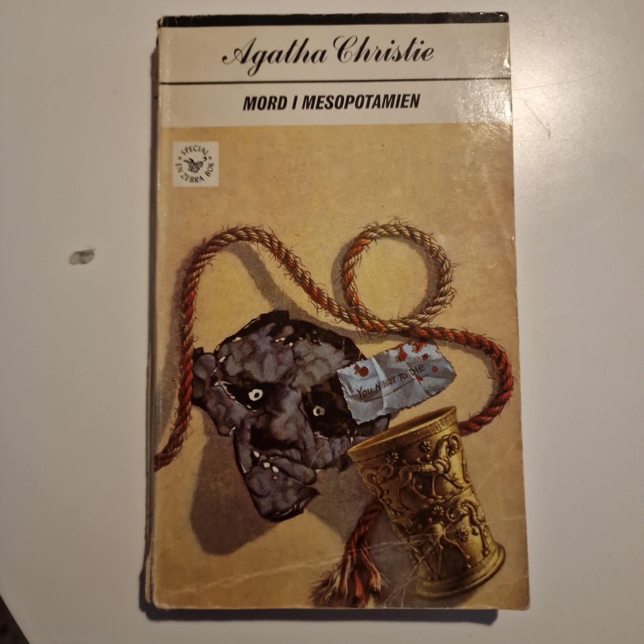 Se produkter som liknar Agatha Christie. Mordet I mes.. på Tradera ...