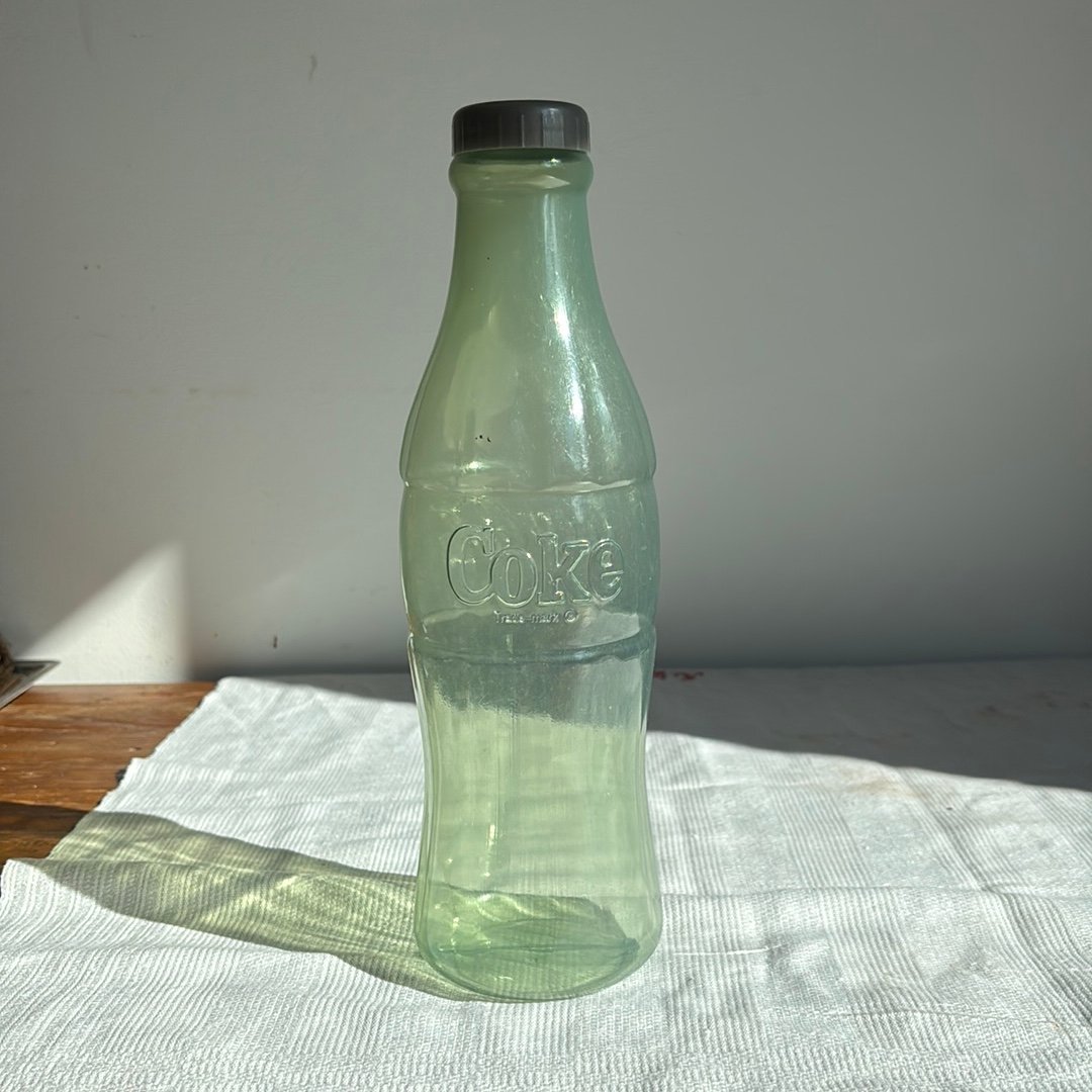 Coca-Cola Flaska åttiotal sparbössa | Köp på Tradera (694138909)