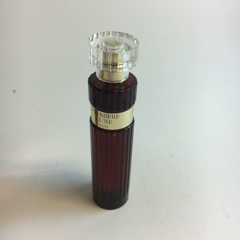 Avon, Eau de Parfum, Premiere Luxe Oud, 5.. (419678758) ᐈ Sellpy på Tradera