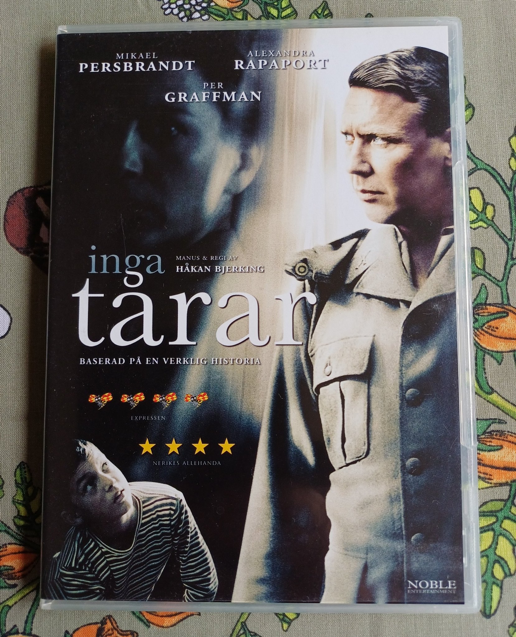 Se produkter som liknar Inga Tårar DVD svensk film me.. på Tradera ...