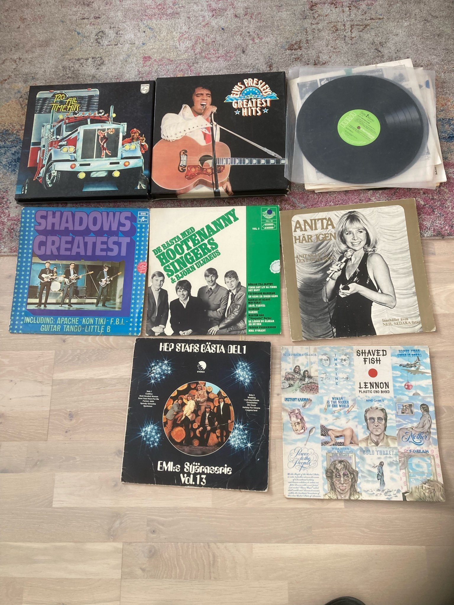 Se produkter som liknar Vinyl på Tradera (631643682)