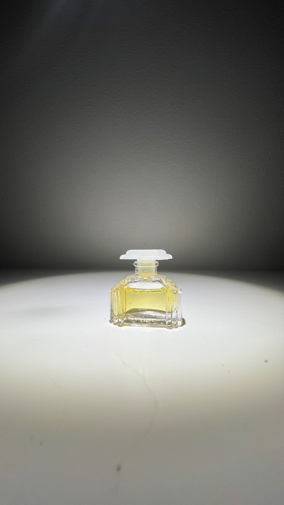 EDT Gucci No 3 aus Sammlung 1 ml Mini Flacon ea.. | Köp på Tradera ...