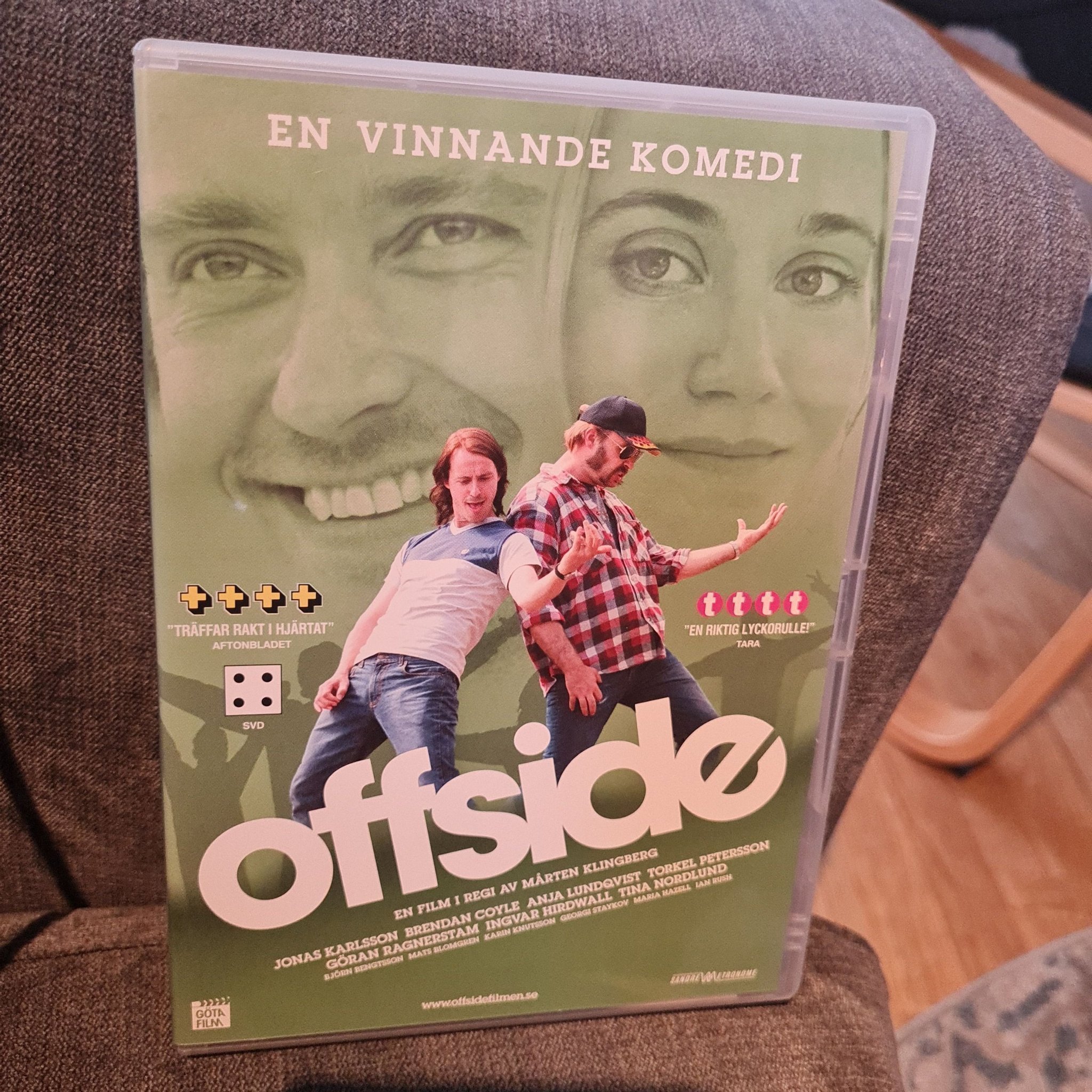 Offside - DVD med bl a Jonas Karlsson, Ingvar H.. | Köp på Tradera (691837886)