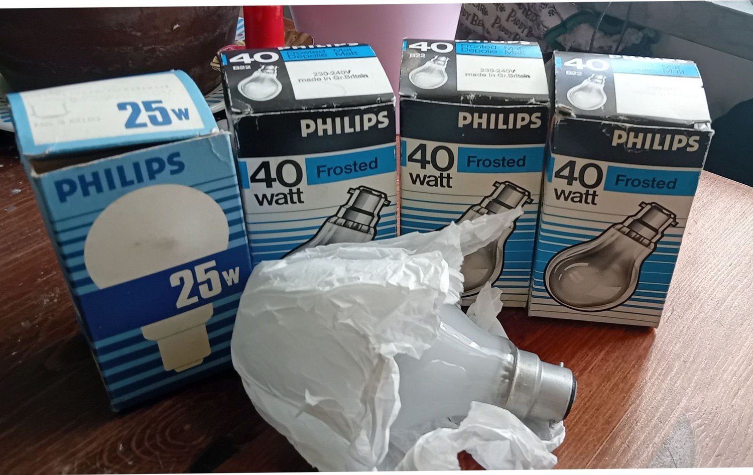Philips Glödlampor - 25W & 40W B22 Retro/vintage | Köp på Tradera ...