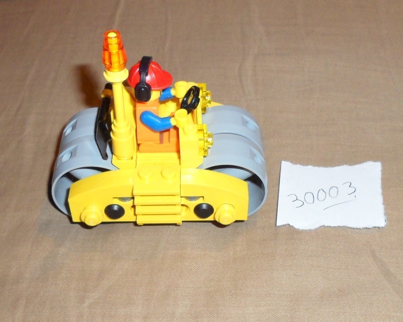 Se produkter som liknar LEGO: City / Road Roller Set .. på Tradera ...