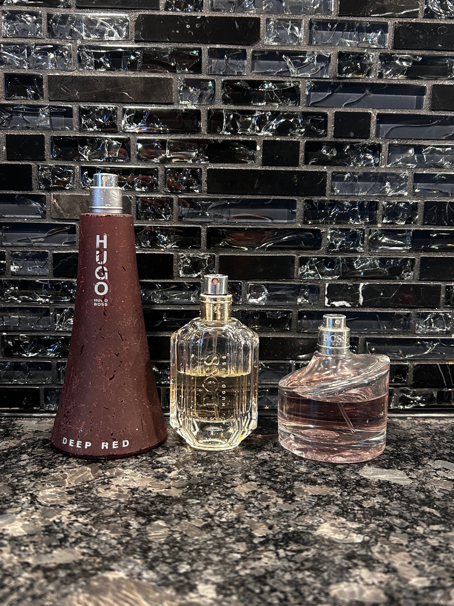 Se produkter som liknar Parfym set - Hugo Boss på Tradera (697688198)