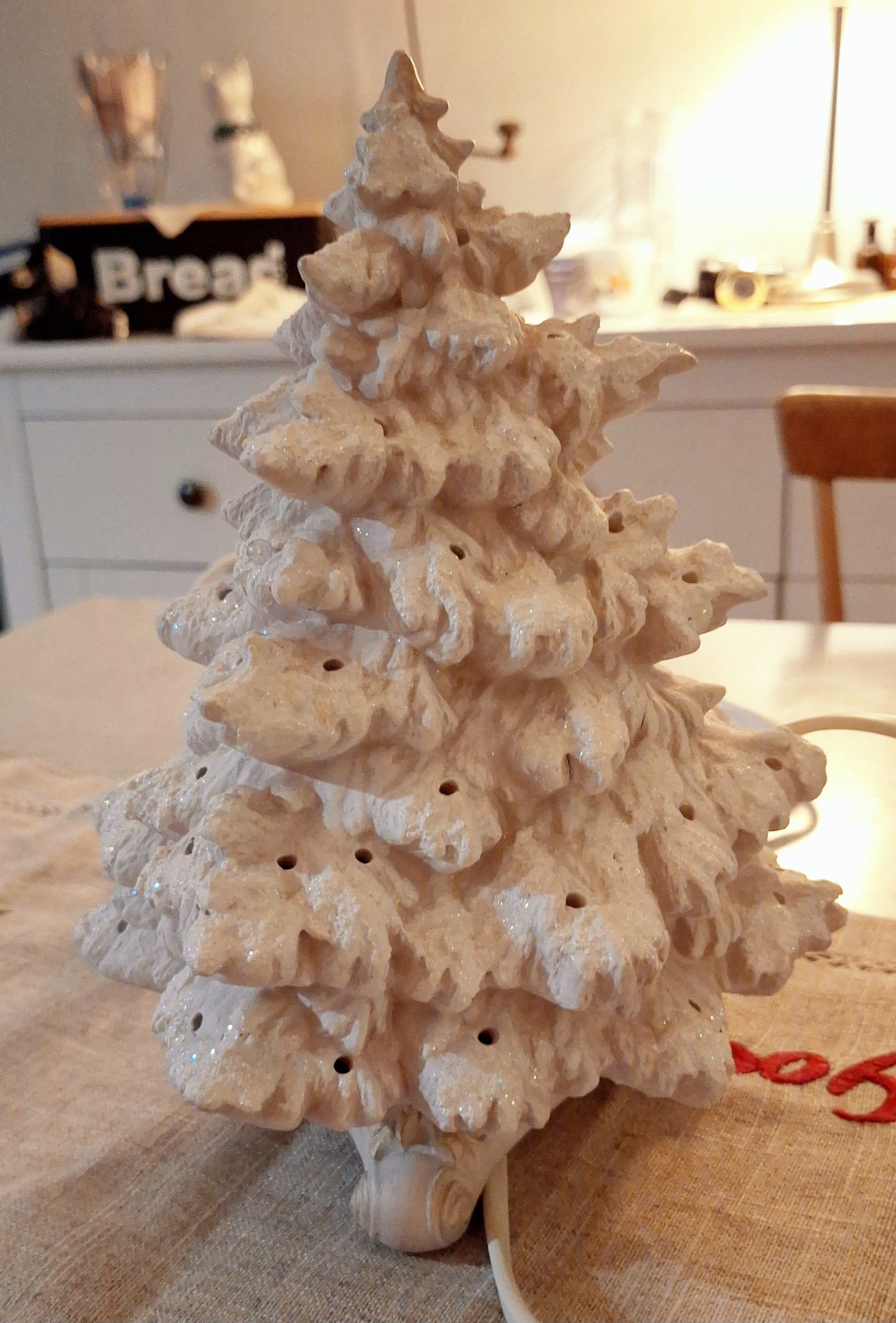 Se produkter som liknar Vit Julgran i Keramik med Bel.. på Tradera ...