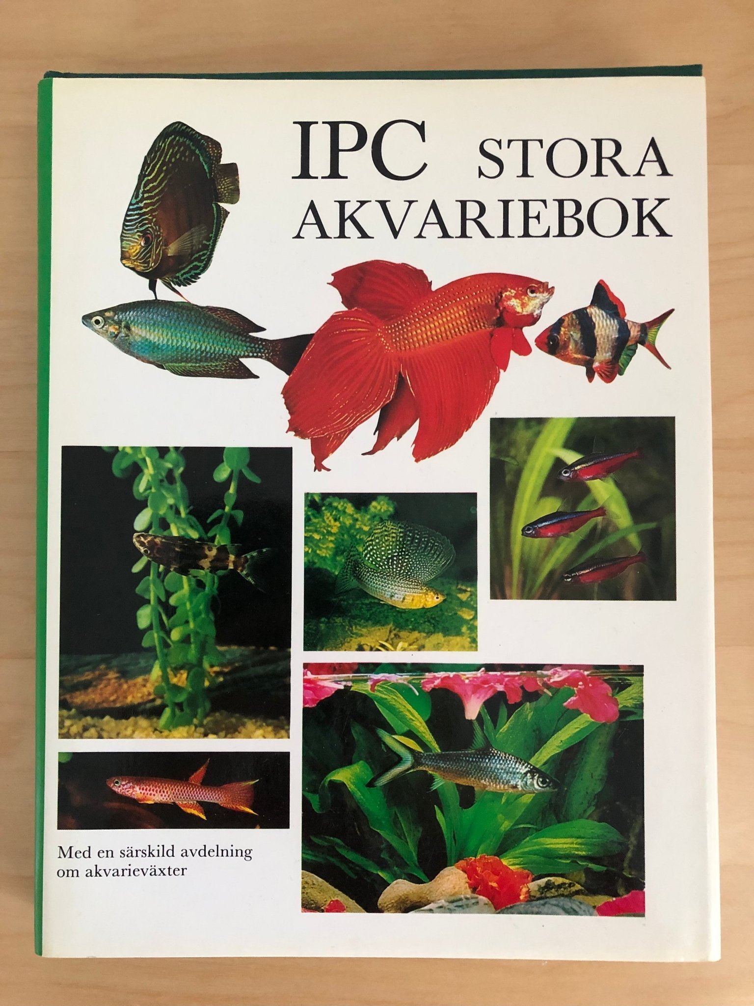 NY IPC Stora Akvariebok - mkt bilder och fakta | Köp på Tradera (707066814)