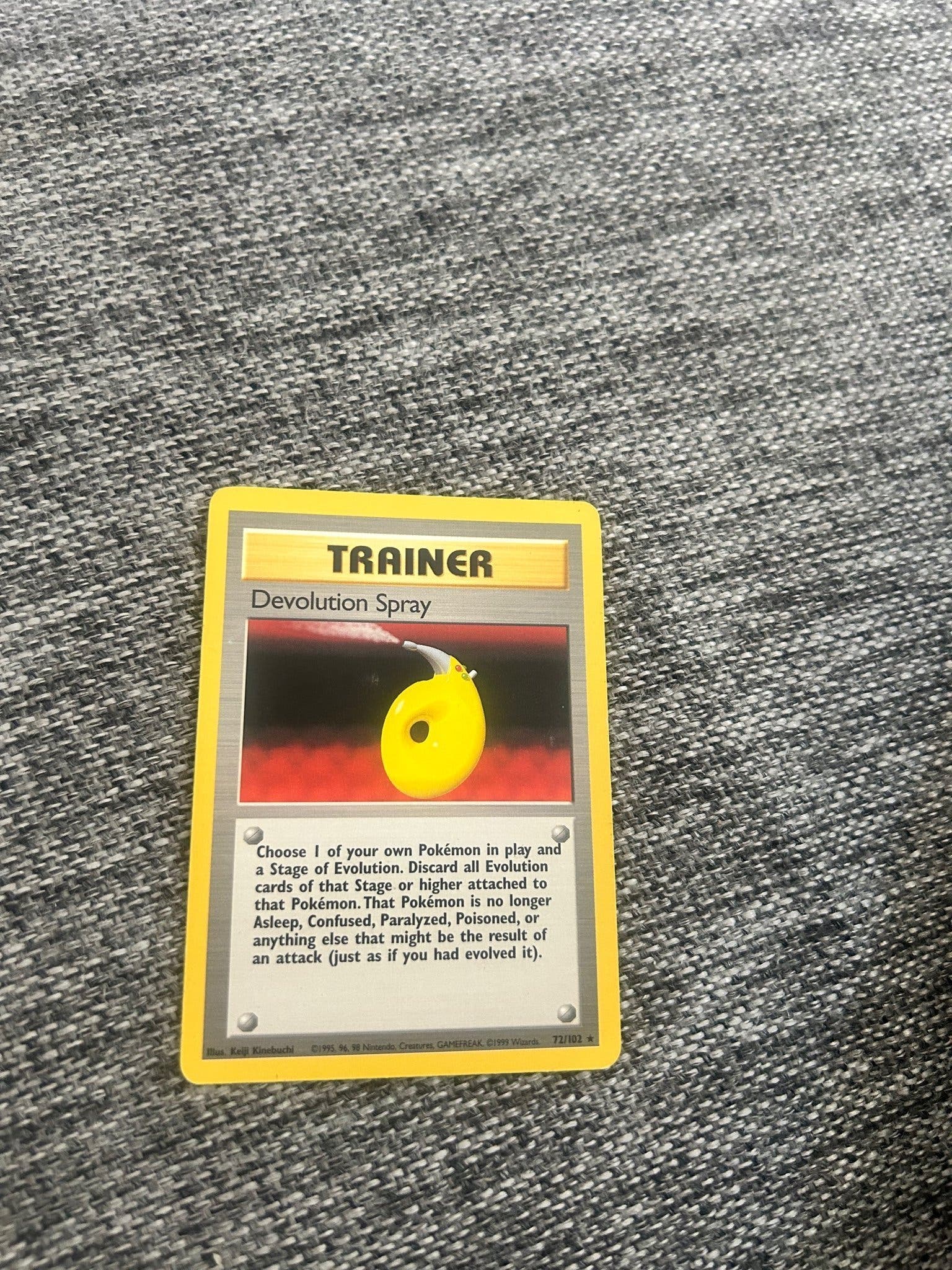 Se produkter som liknar Pokémon - Devolution Spray - .. på Tradera ...
