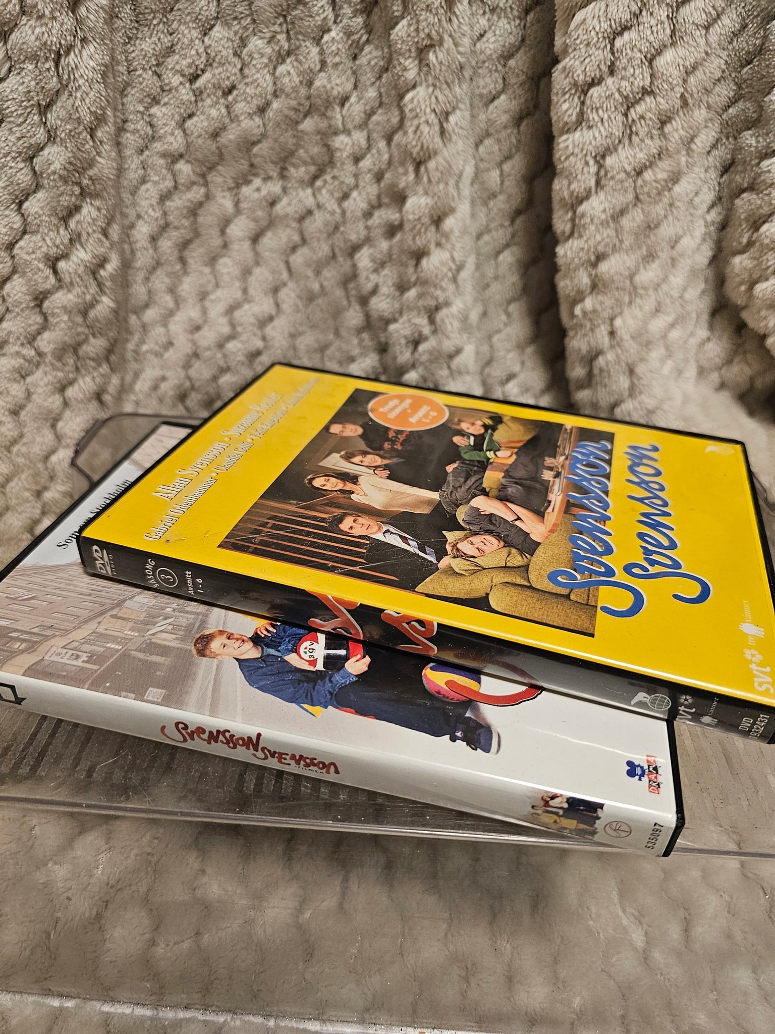 Svensson Svensson - Filmen och Säsong 3 del 1-6.. | Köp på Tradera ...