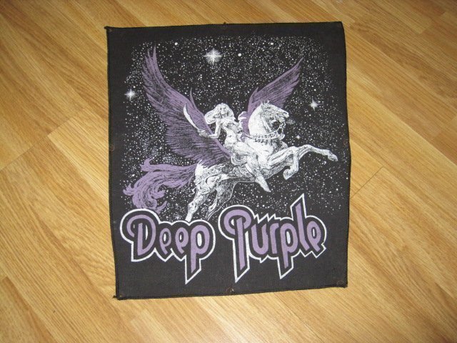 Se produkter som liknar Ryggmärke Deep Purple Stormbr.. på Tradera ...