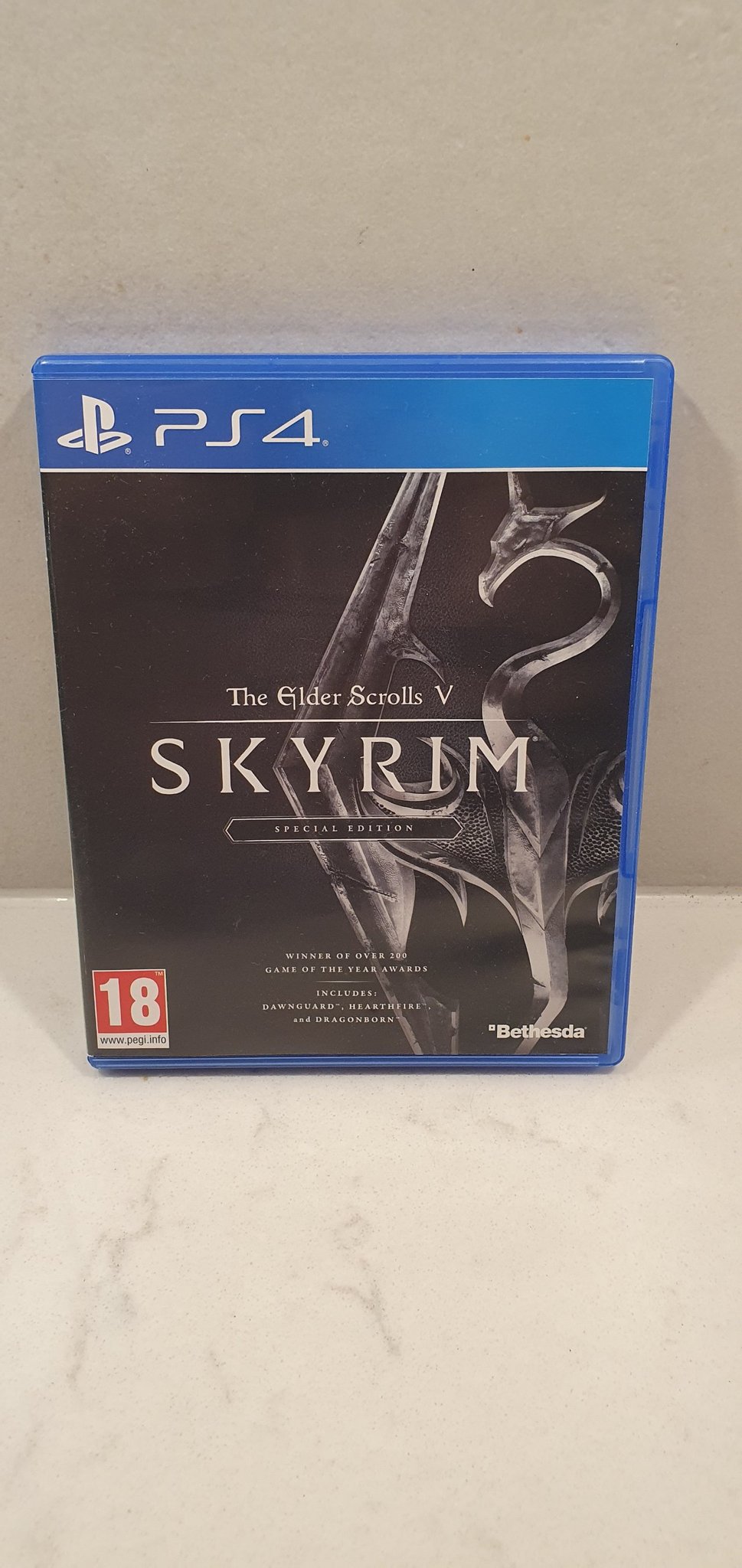 The Elder Scrolls V: Skyrim Special Edition - PS4 | Köp på Tradera ...