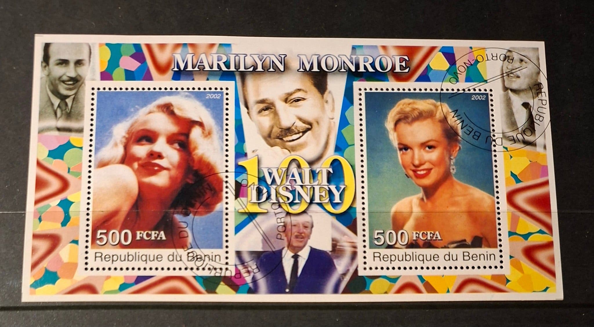 Se produkter som liknar DISNEY OCH MARILYN MONROE BLO.. på Tradera ...