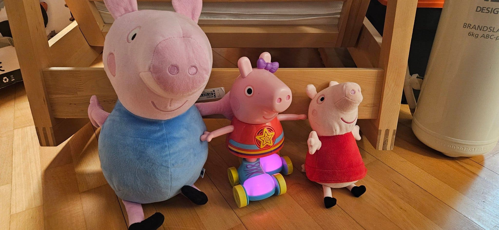 Peppa Pig och Georg Pig mjukdjur och leksak | Köp på Tradera (717585612)