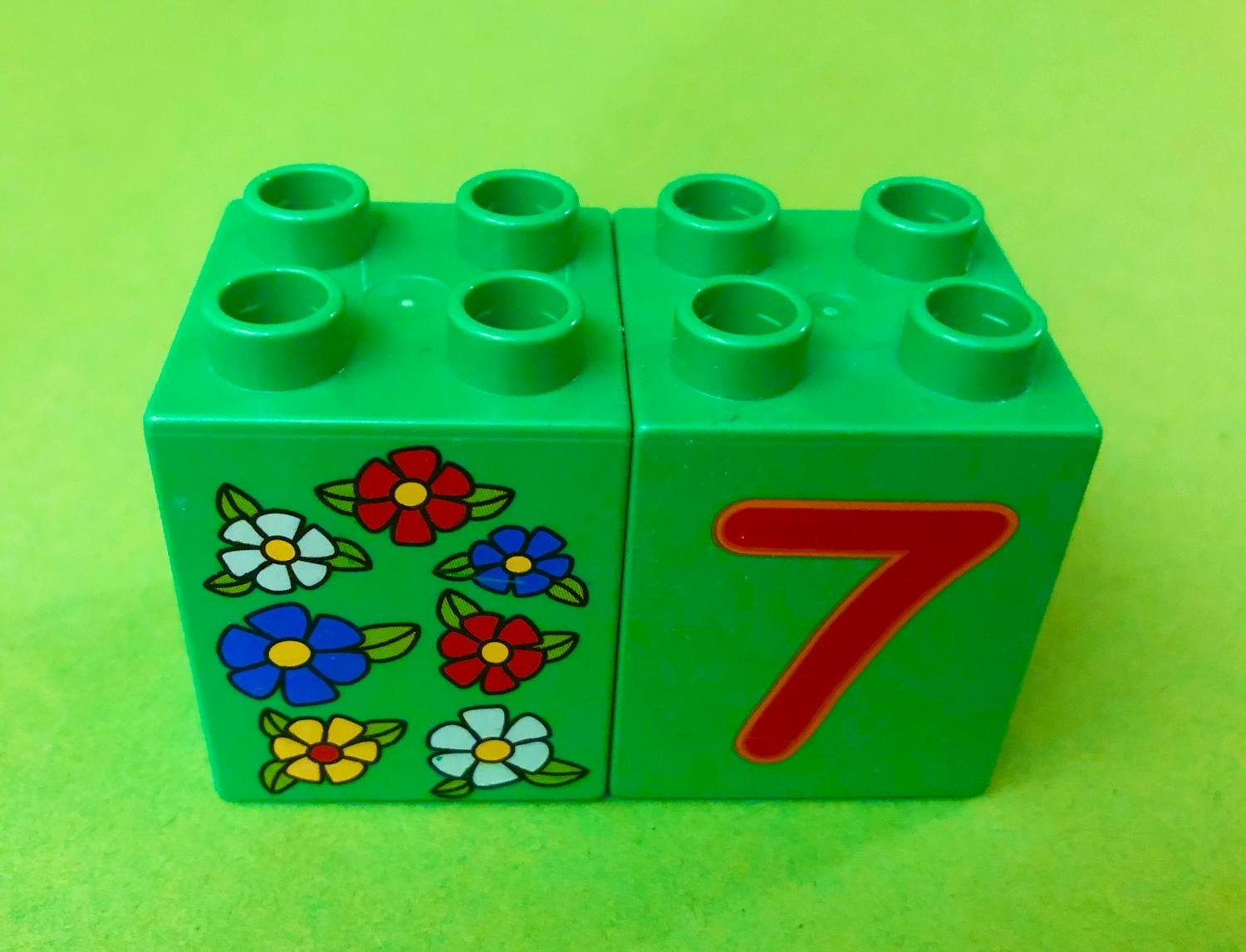 Lego DUPLO 7 År - Grön Kloss med Blommor - Grön.. | Köp på Tradera ...