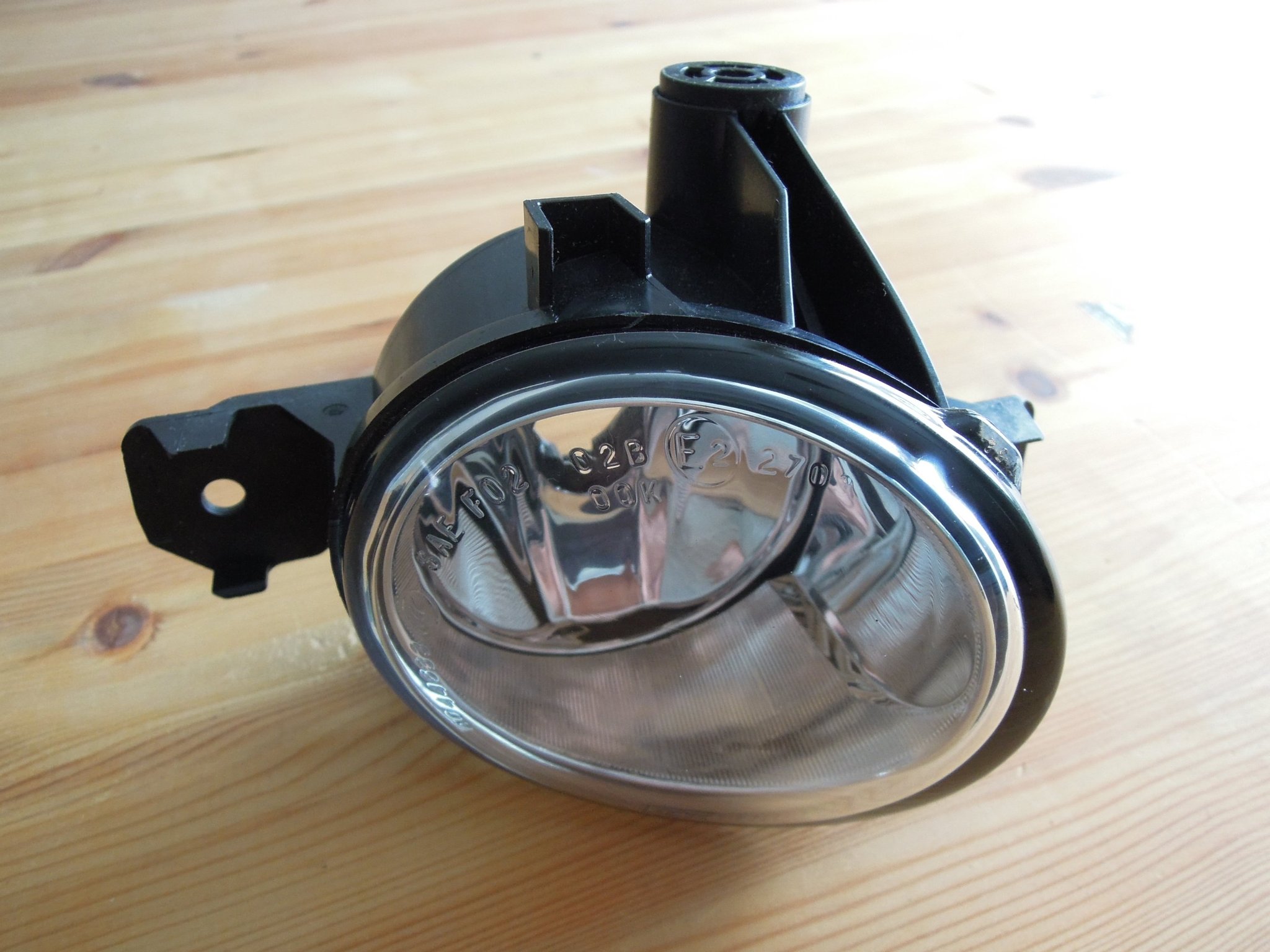 BMW Nytt Dimljus Höger Fram X1 X3 X5 63177184318 | Köp på Tradera ...