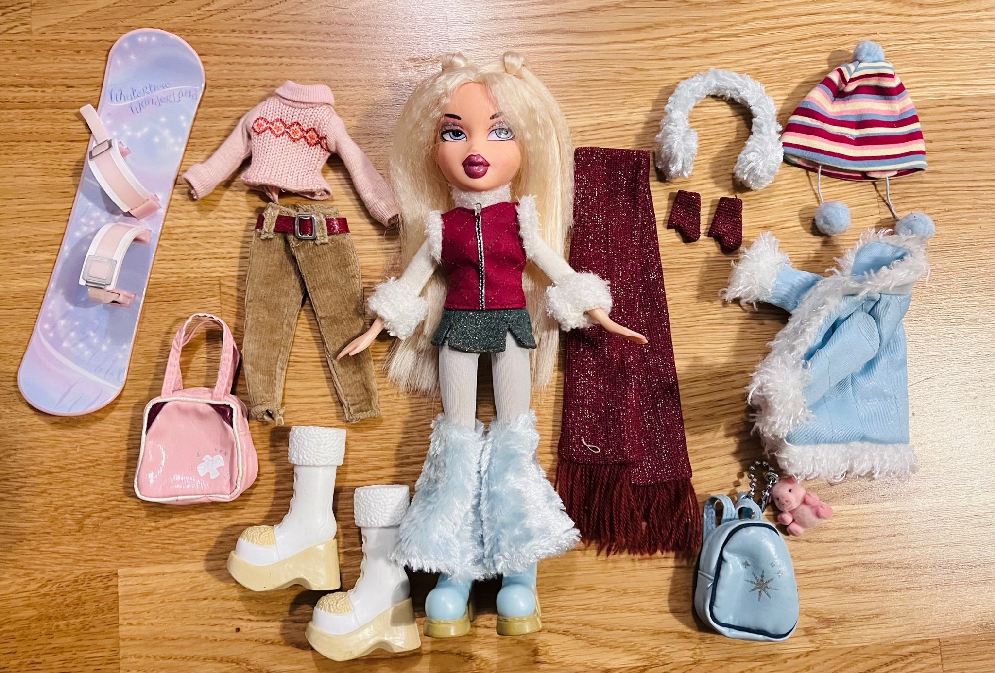 Bratz Winter Wonderland Cloe | Köp på Tradera (583510717)