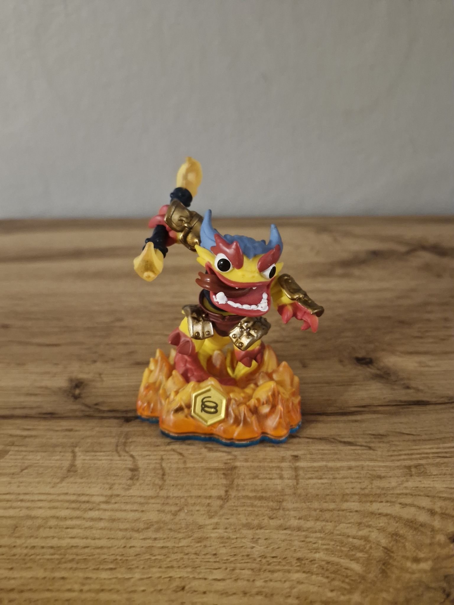 Se produkter som liknar Skylanders Swap Force - Fire .. på Tradera ...
