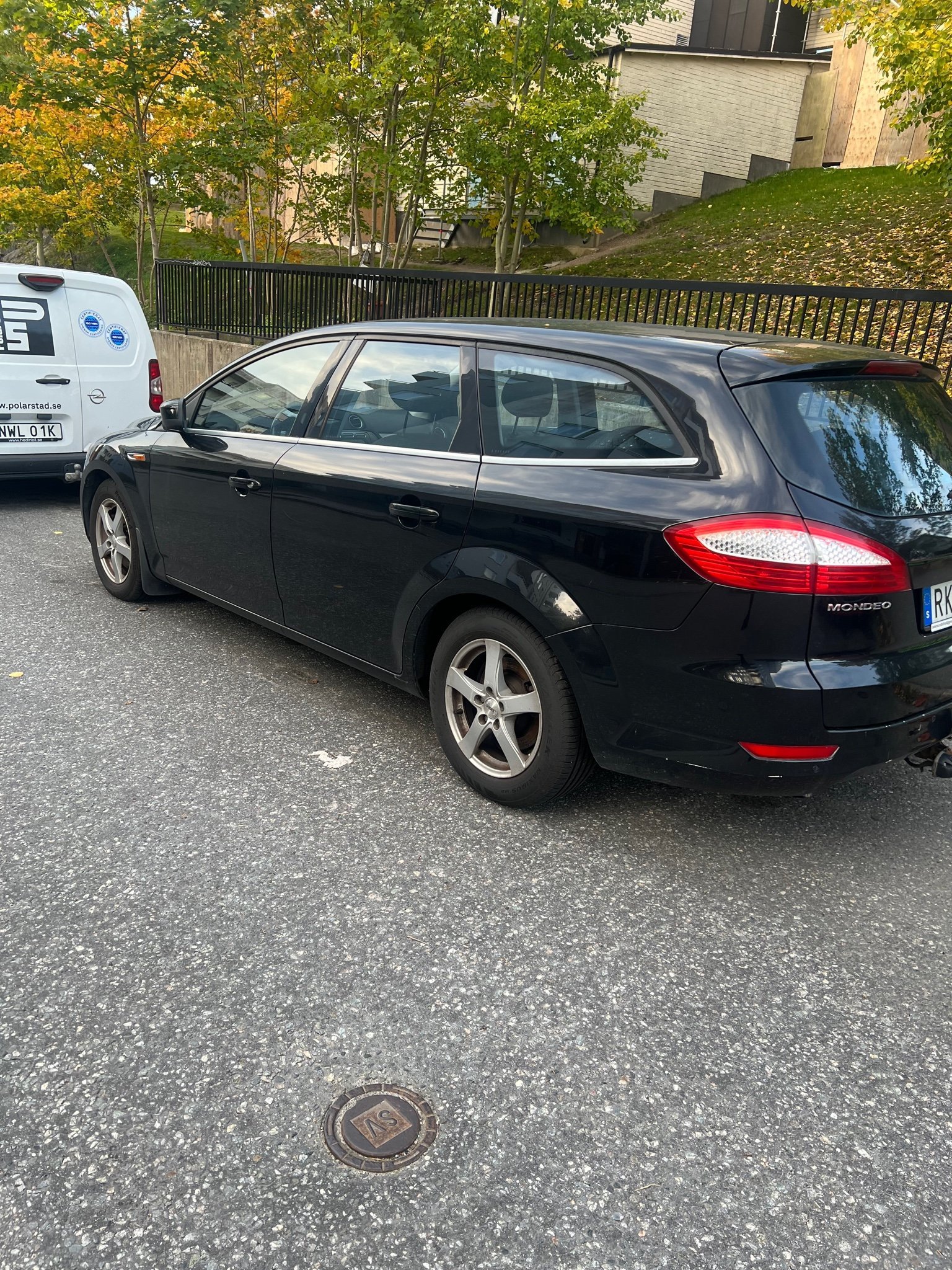 Se produkter som liknar Ford Modeo 2,0 kombi AC drag .. på Tradera ...