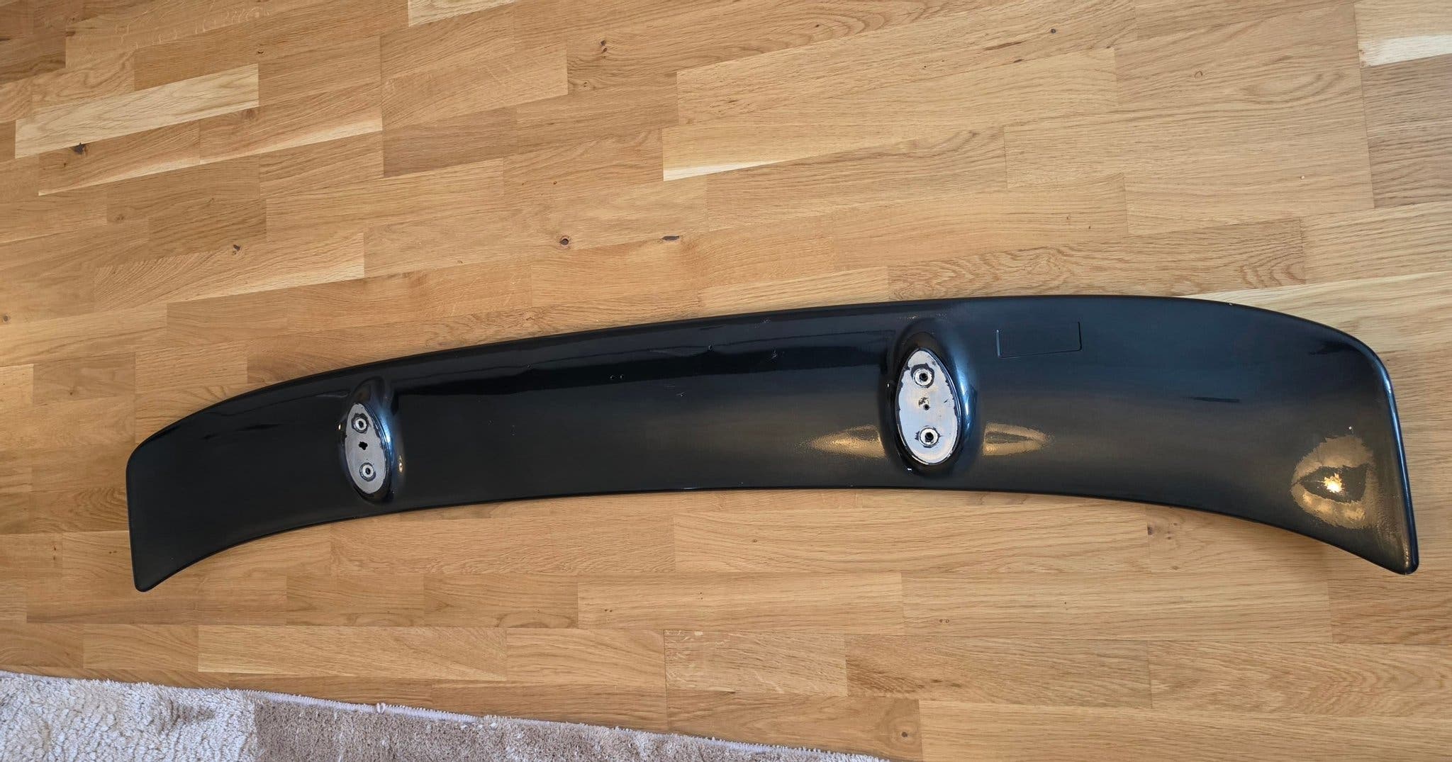 Bmw e30 vinge / spoiler | Köp på Tradera (736377563)