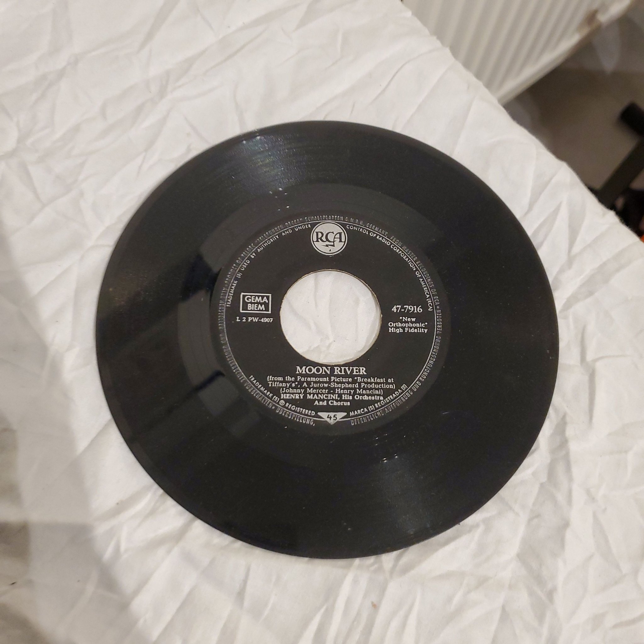 Henry Mancini - Moon River / Breakfast at Tiffa.. | Köp på Tradera ...
