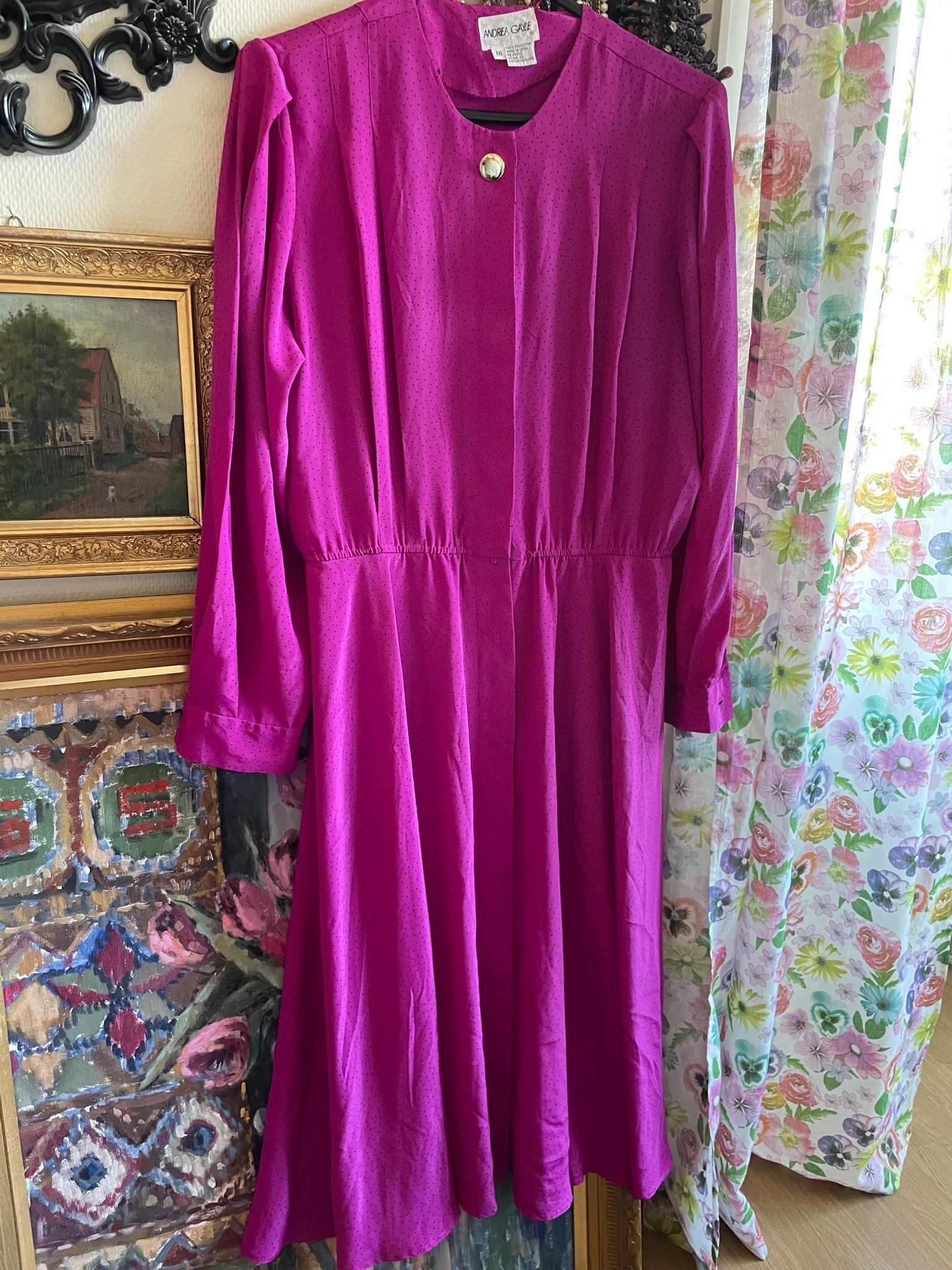 Vintageklänning i fint skick, strl 16/46. | Köp på Tradera (691624854)