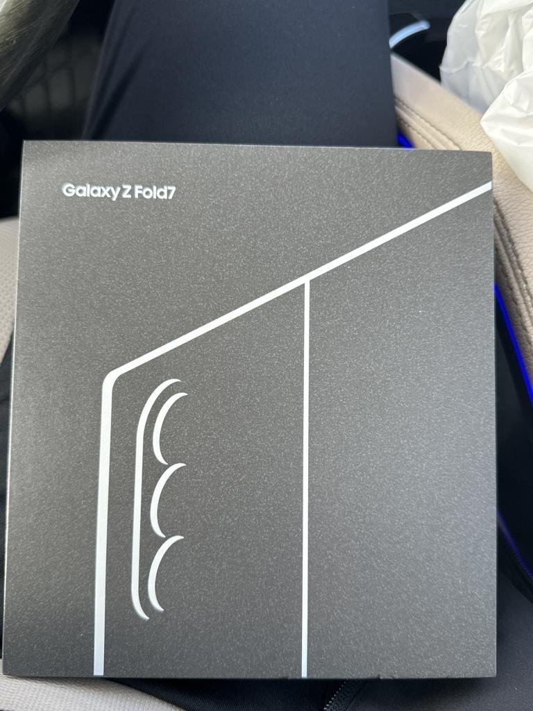 Samsung Galaxy Z Fold7 256GB |Svart| | Köp från ST22 på Tradera (699080172)