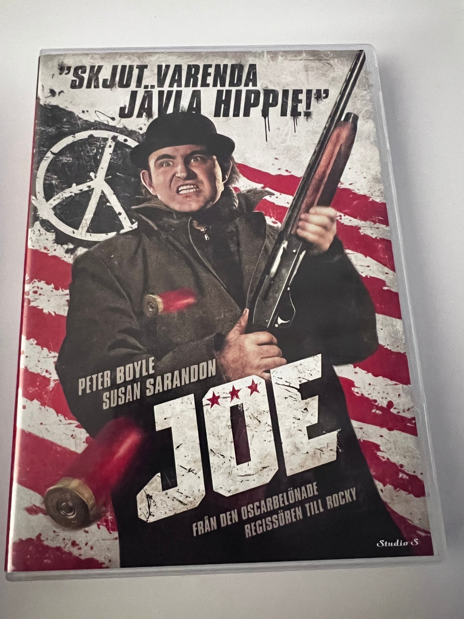 Joe - Studio S - Svensk Text | Köp på Tradera (711396637)