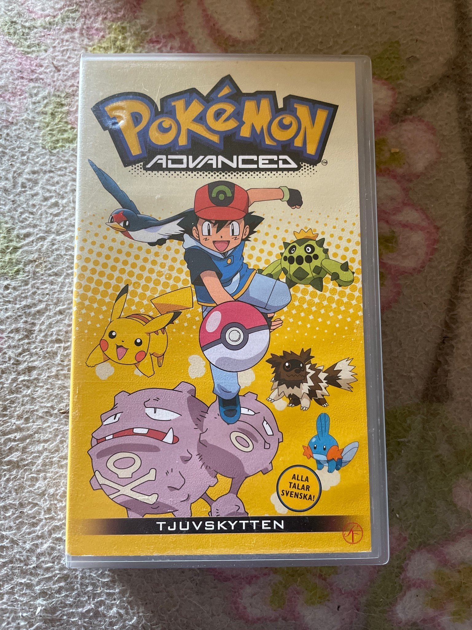 Pokemon Advanced ~ Tjuvskytten - svenska vhs ma.. | Köp på Tradera ...