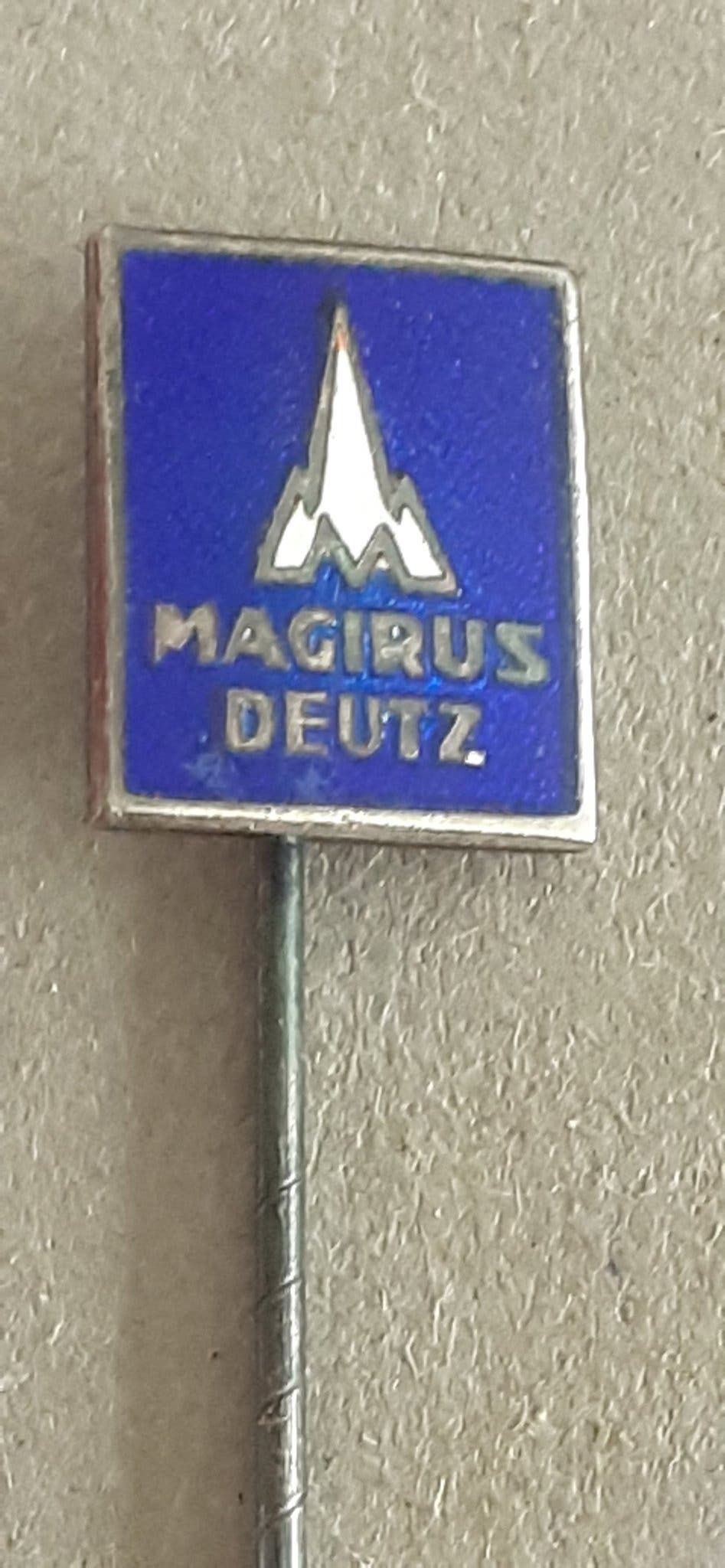 Se produkter som liknar Pin Magerius Deutz, Tysk last.. på Tradera ...