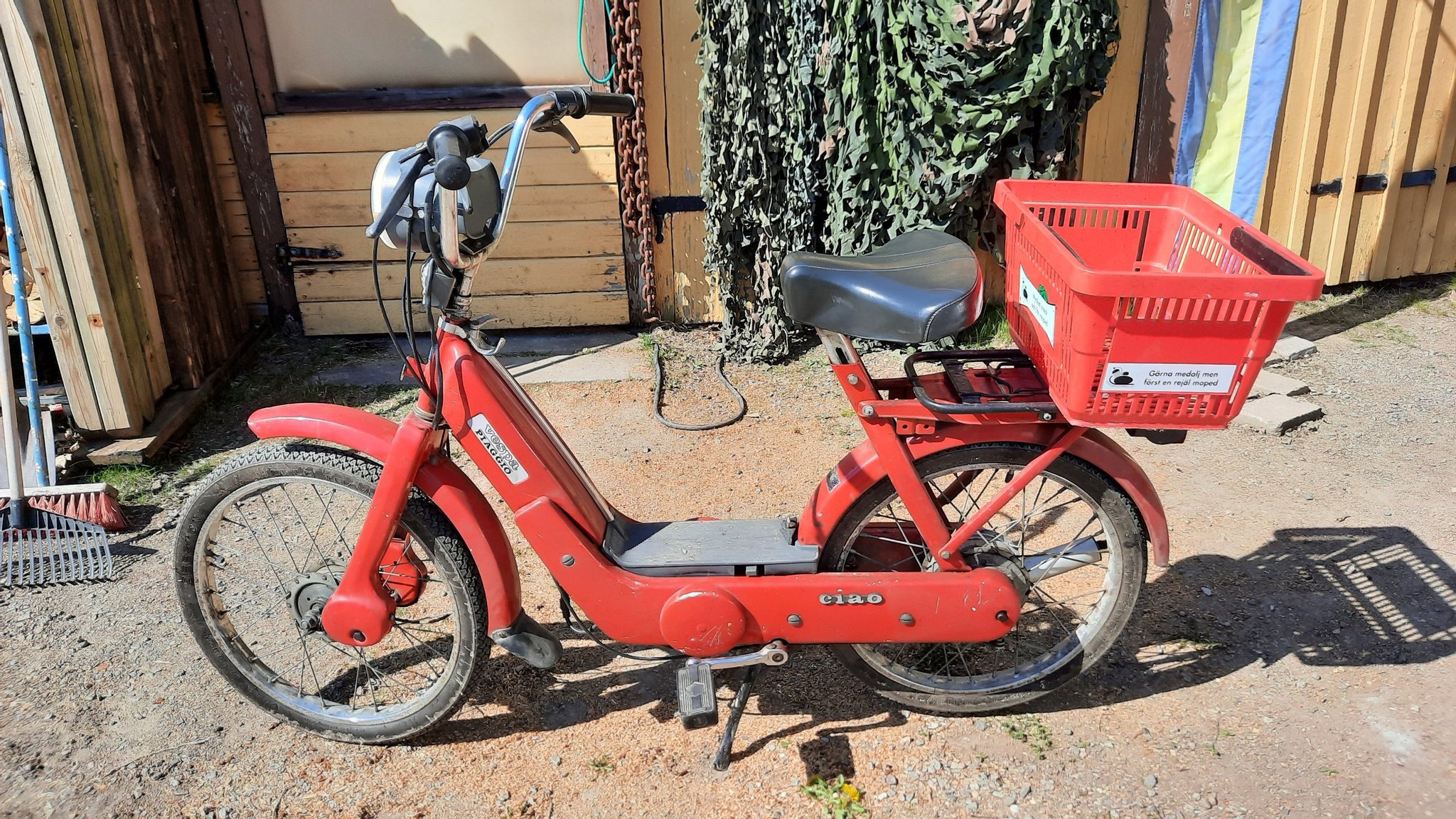 Se produkter som liknar Ciao Moped Moppe 30-moppe Röd på Tradera ...