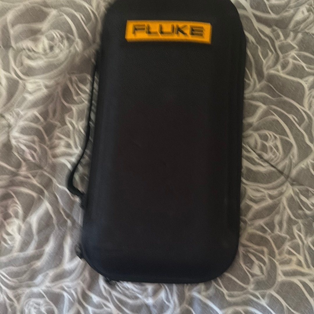 Fluke 1587 FC Isoleringsmultimeter | Köp på Tradera (733861294)