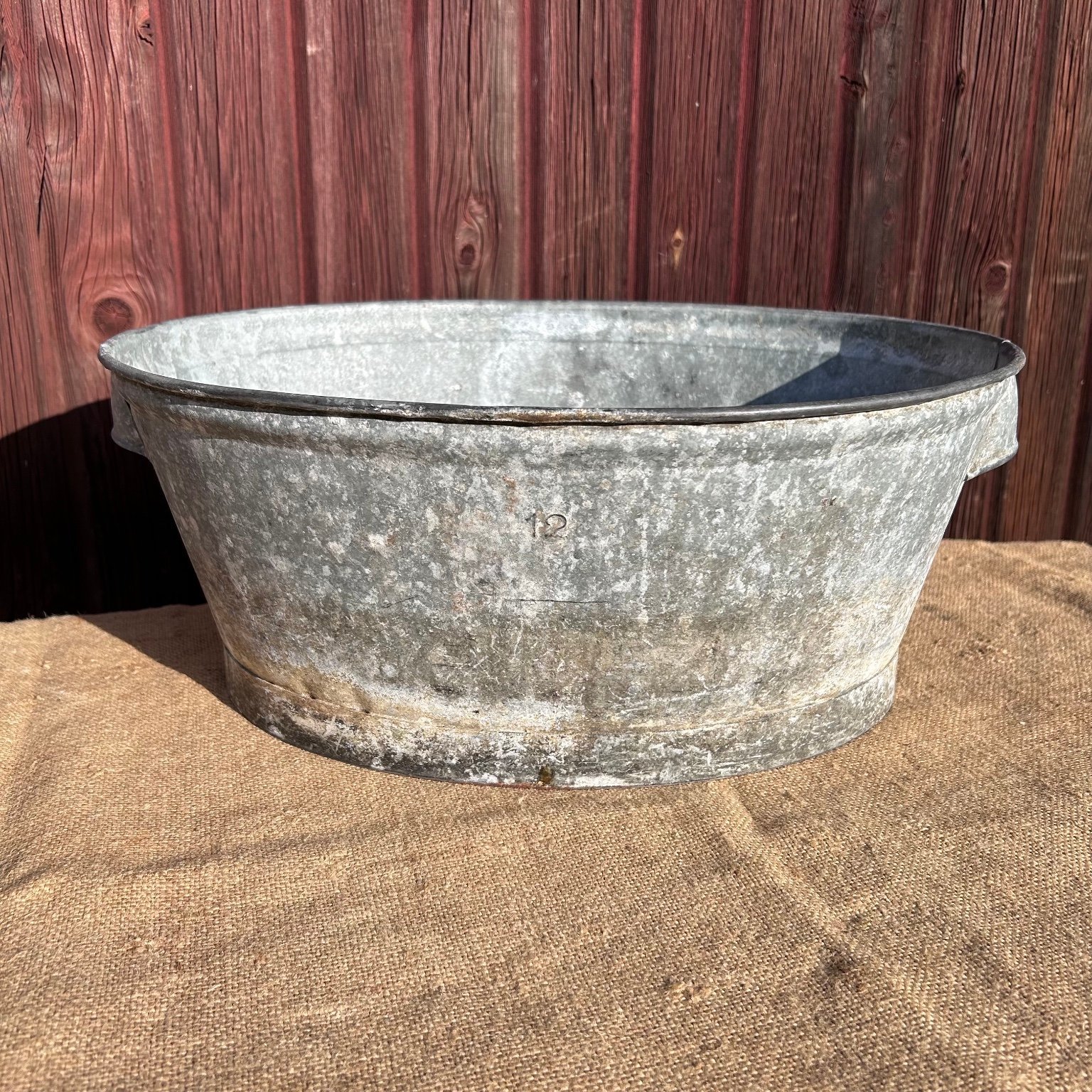 Zinkbalja Oval 12L Handtag Balja Trädgård Plant.. | Köp på Tradera ...