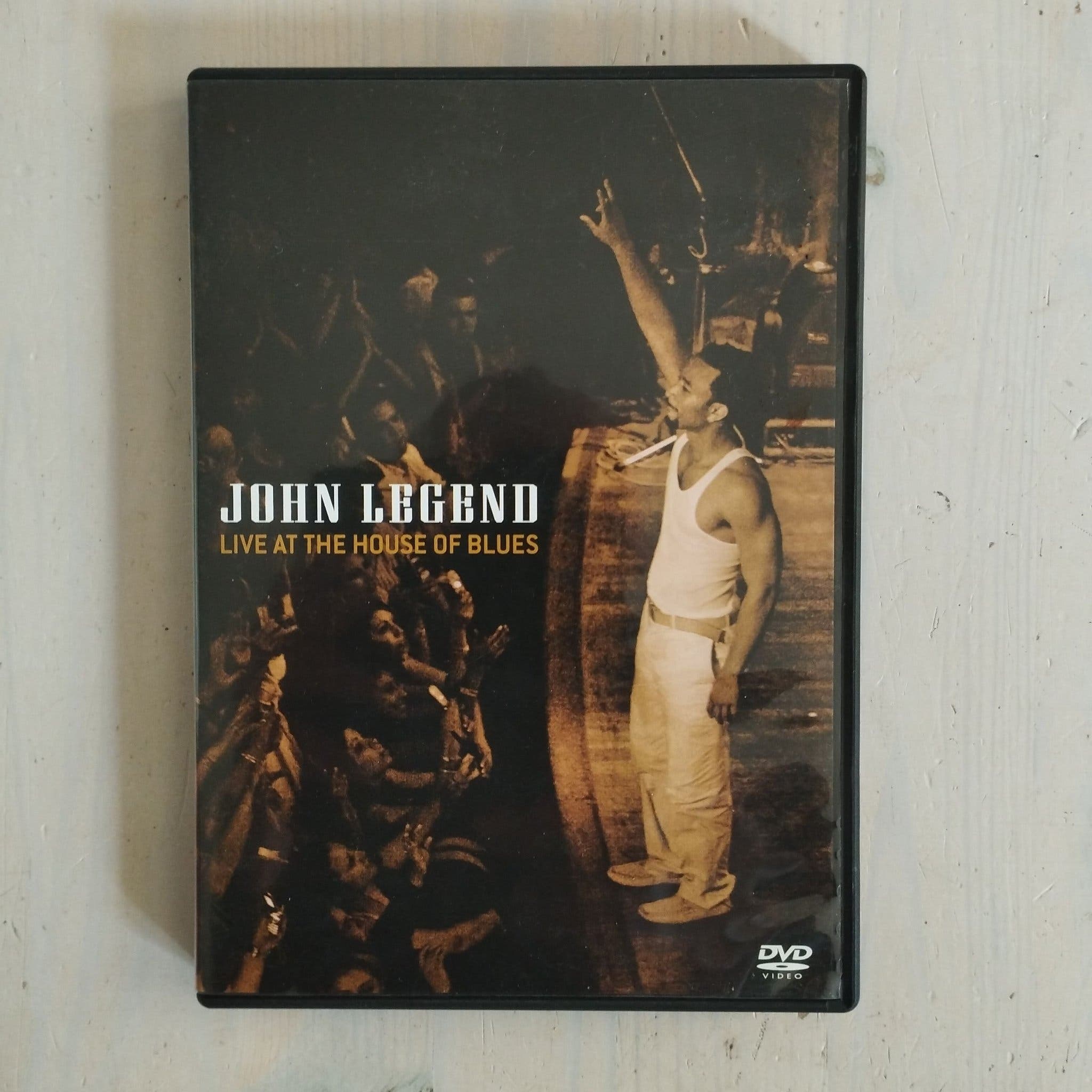 Se produkter som liknar John Legend - Live At The Hou.. på Tradera ...