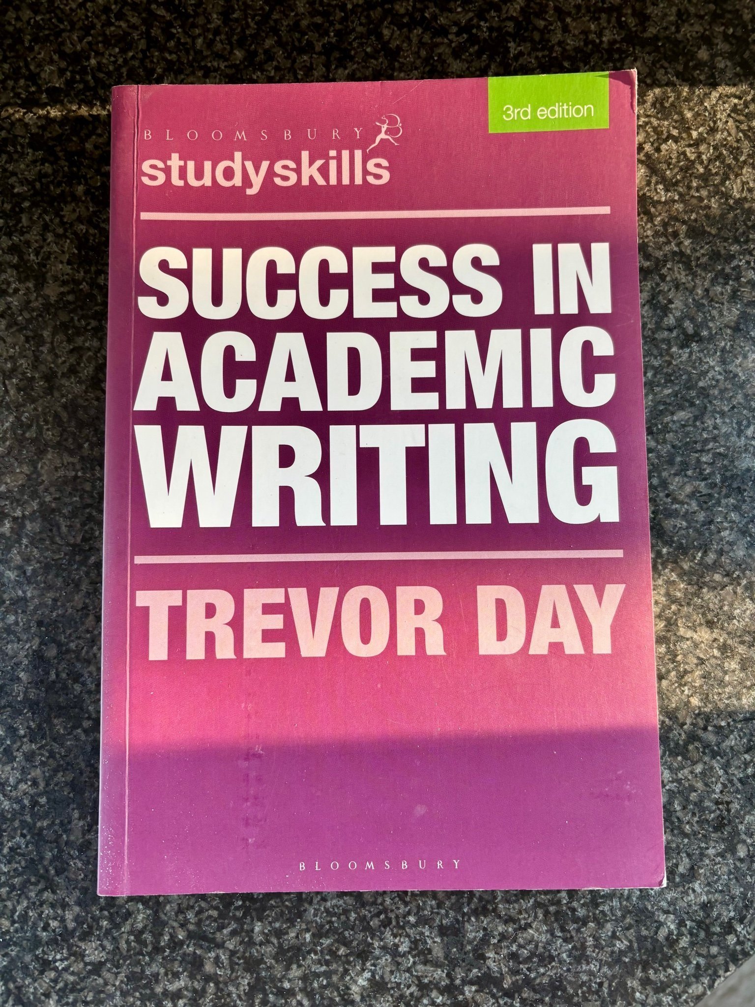 Success in Academic Writing av Trevor Day, 3rd .. | Köp på Tradera ...