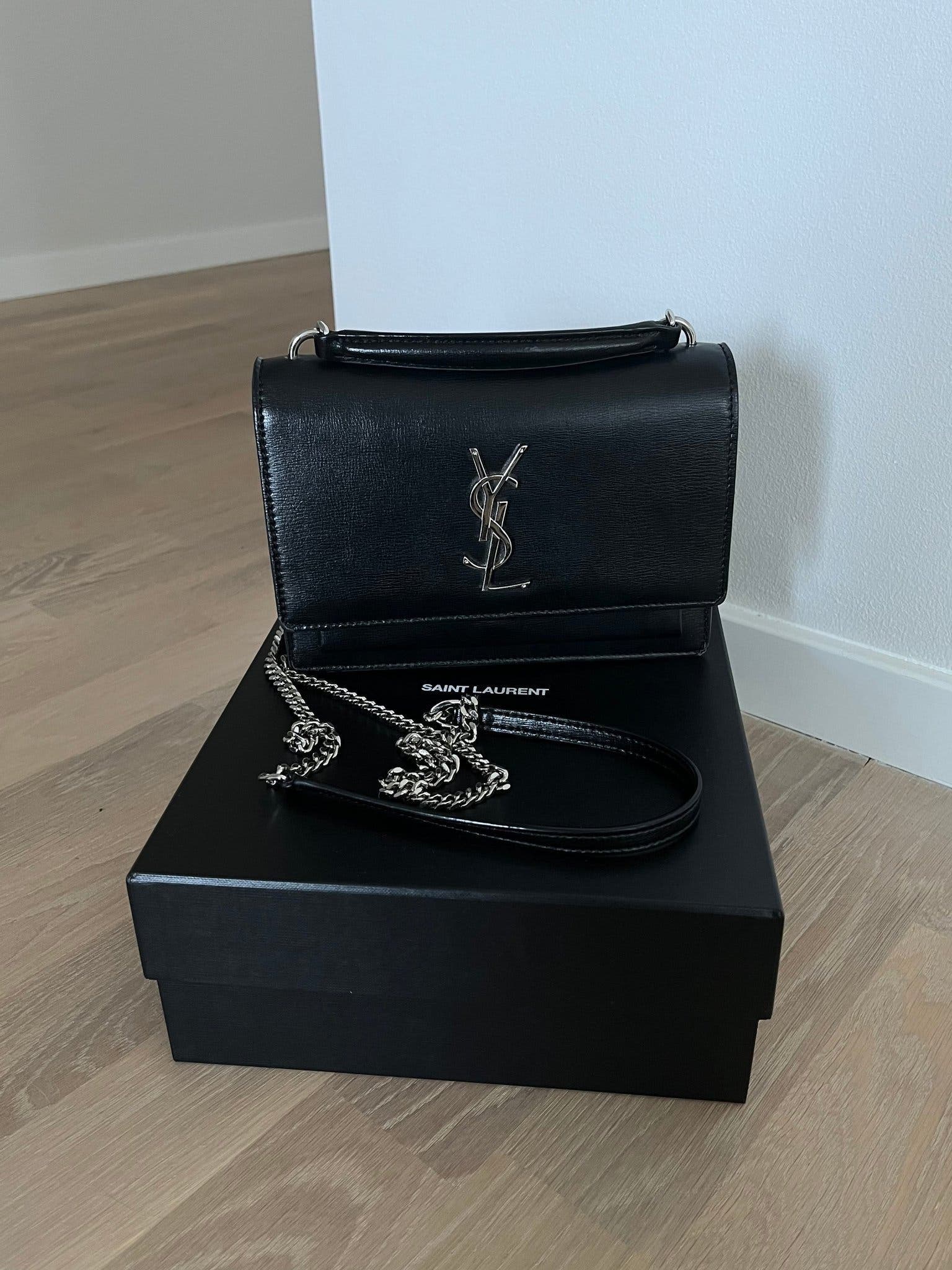 Se produkter som liknar YSL, Yves Saint Laurent Sunse.. på Tradera ...