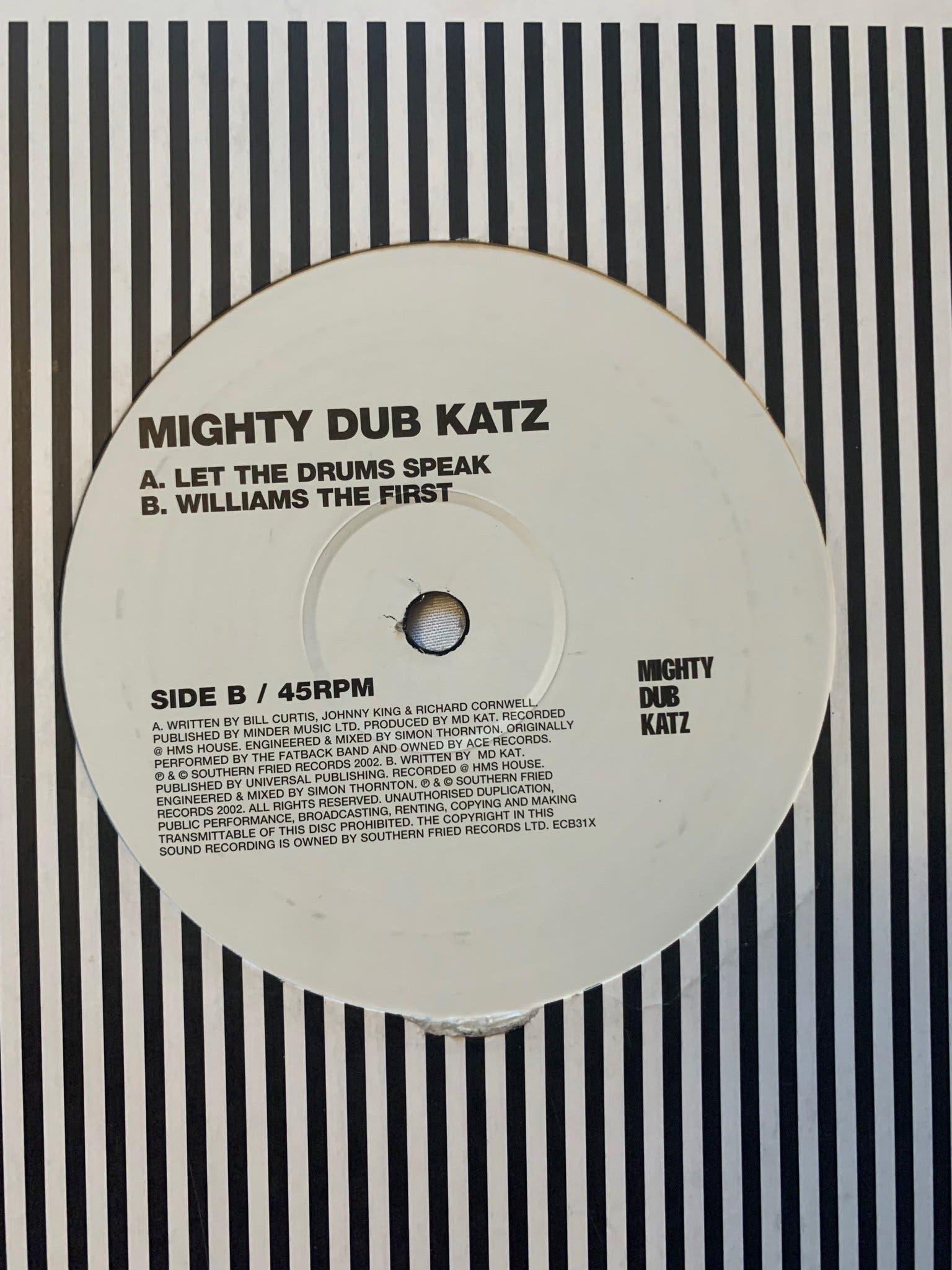 Se produkter som liknar Mighty Dub Katz - Let The Dru.. på Tradera ...