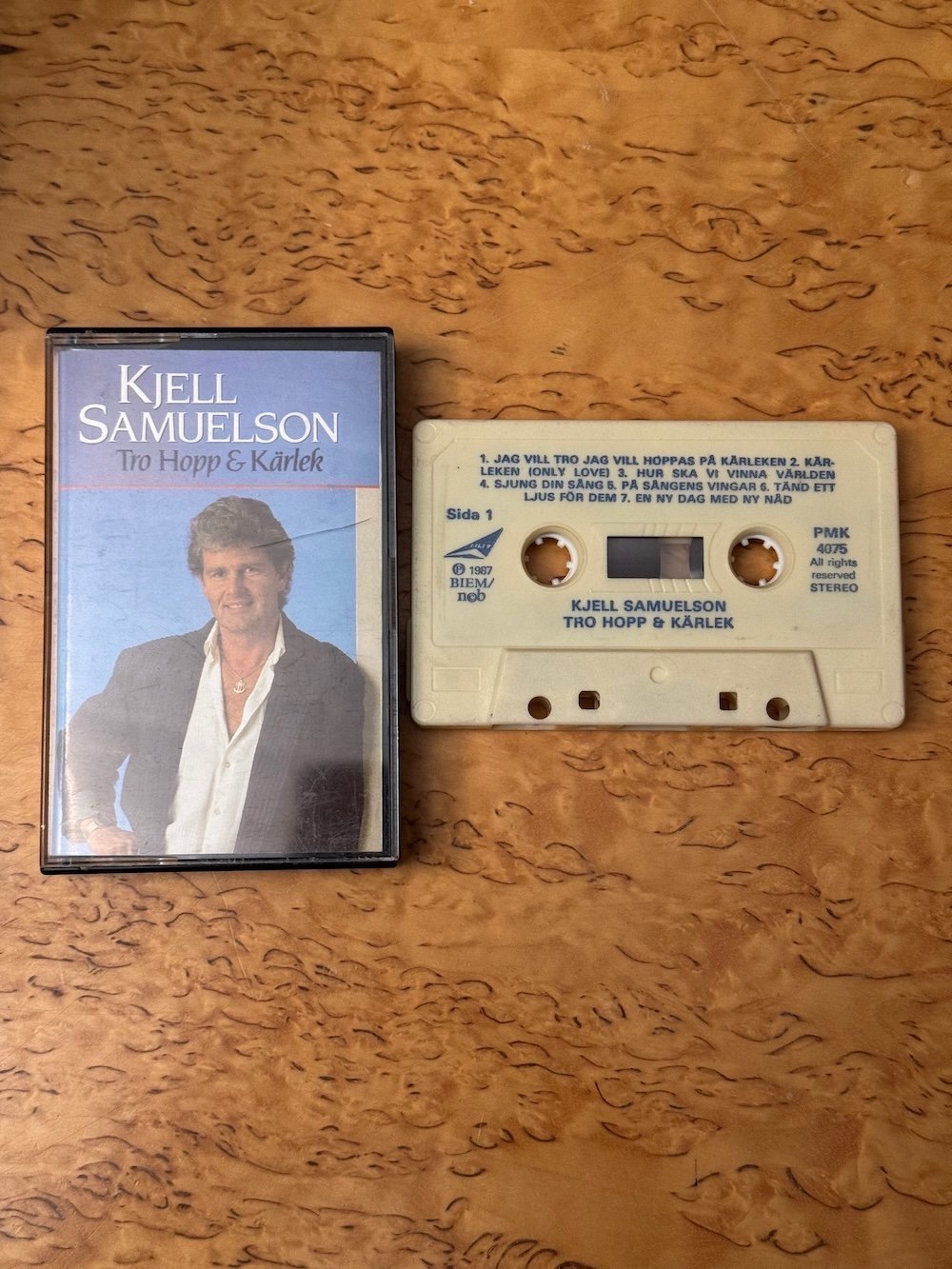 Se produkter som liknar Kjell Samuelson - Tro Hopp & .. på Tradera ...