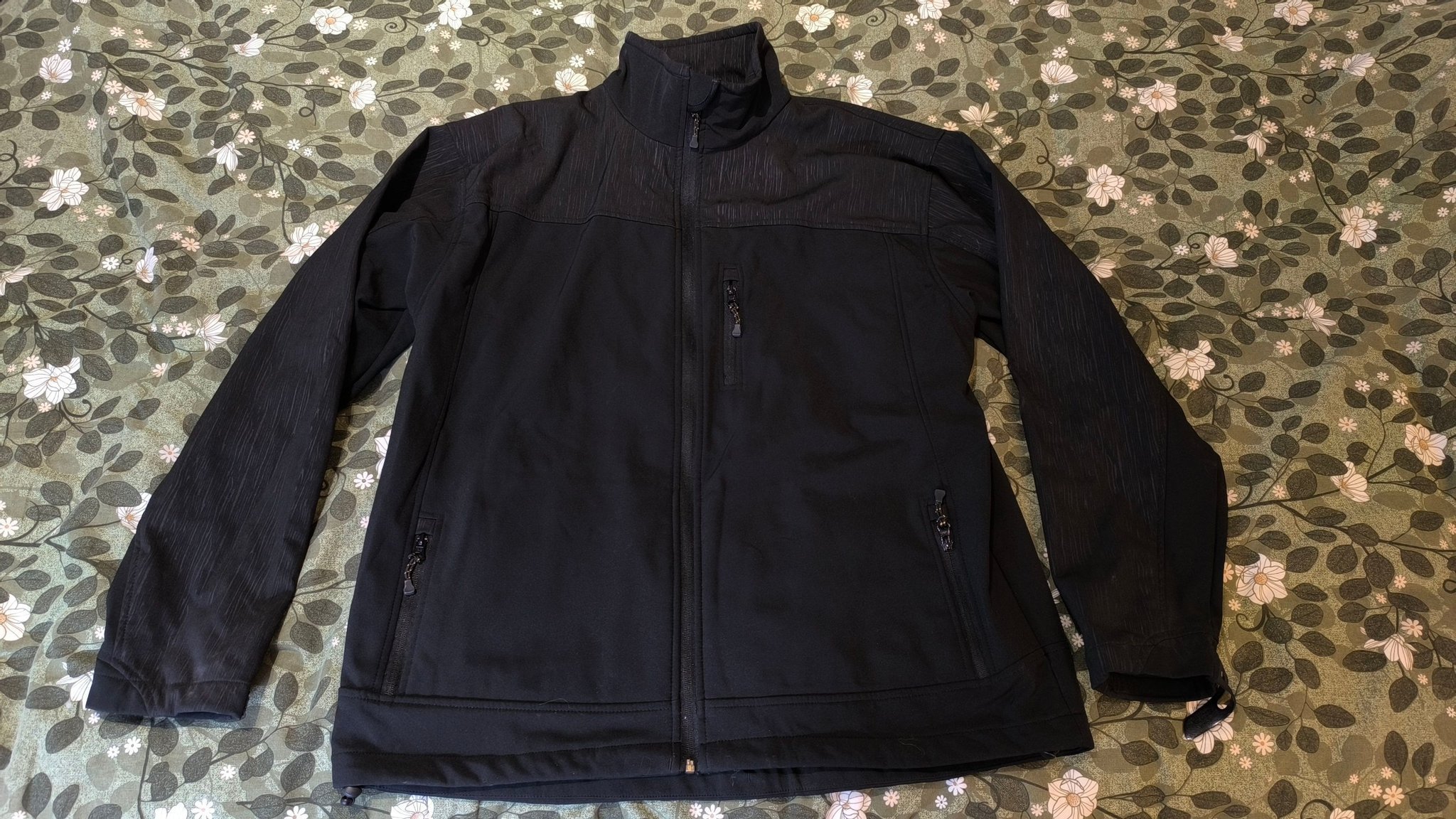 Softshell Jacka XXL – Nyskick – Svart Outdoor J.. | Köp på Tradera ...