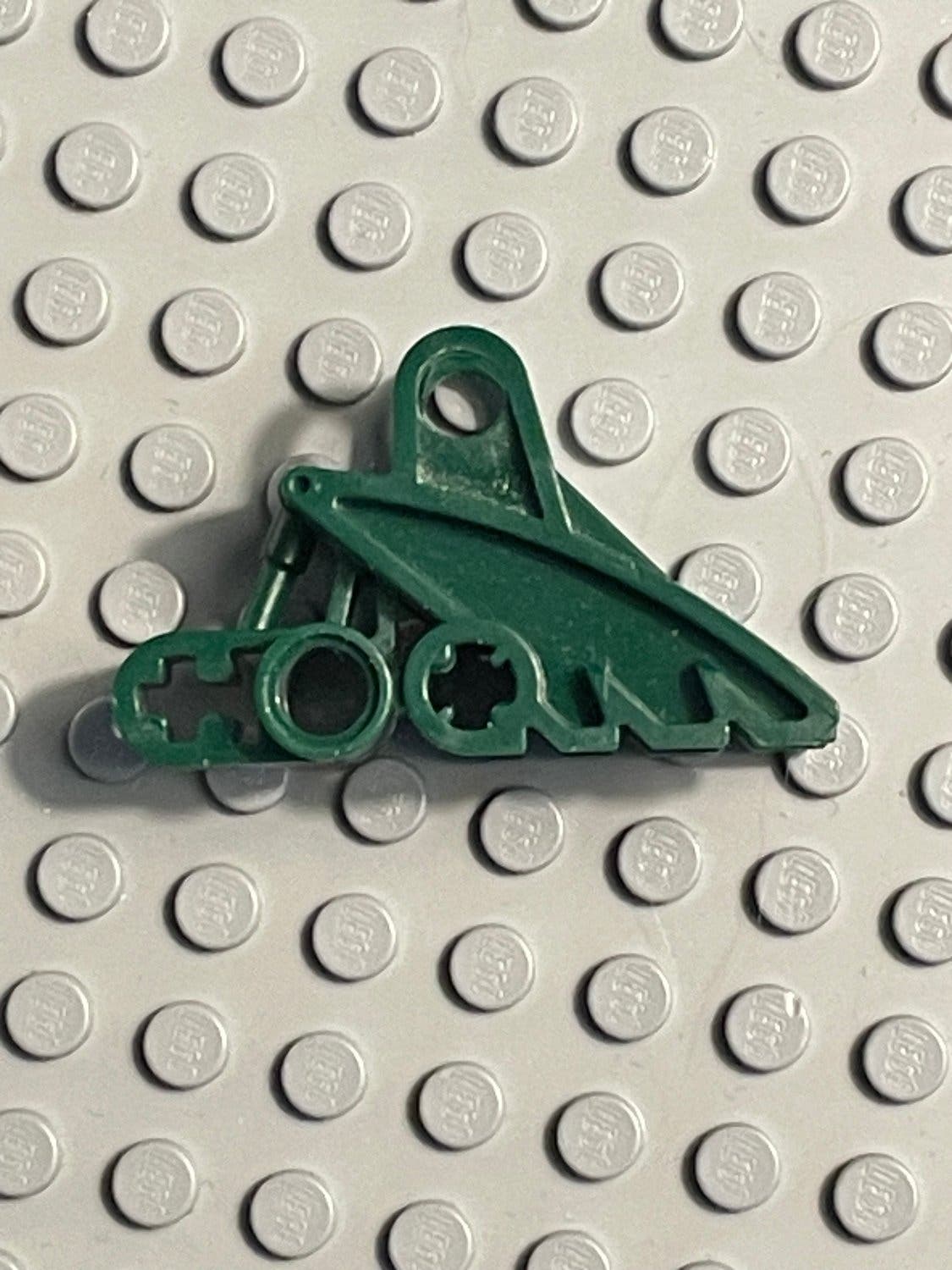 Dark Green Bionicle Foot with Ball Joint Socket.. | Köp på Tradera ...