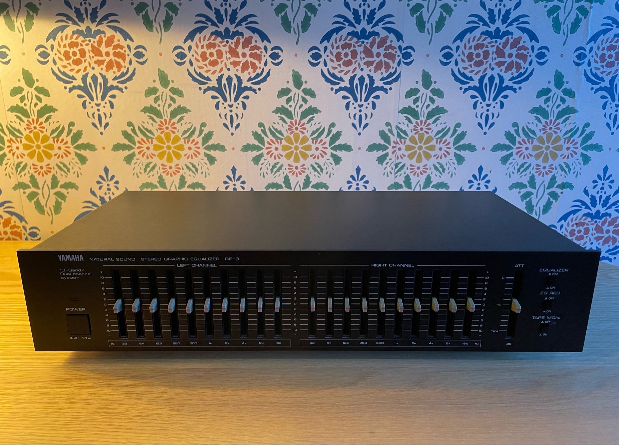 Yamaha GE-3 Stereo Graphic Equalizer | Köp på Tradera (632903993)