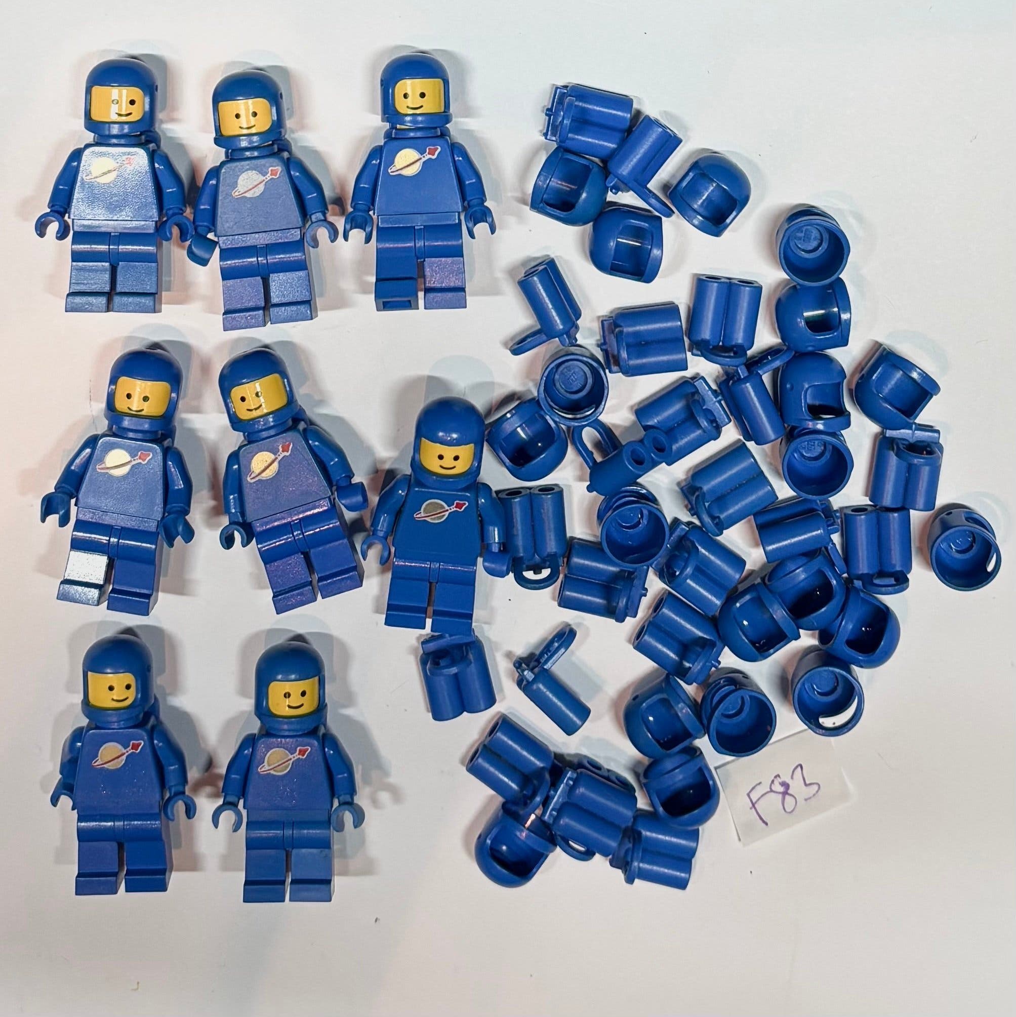 #F83 ÄKTA LEGO space retro classic gubbar minif.. | Köp på Tradera ...