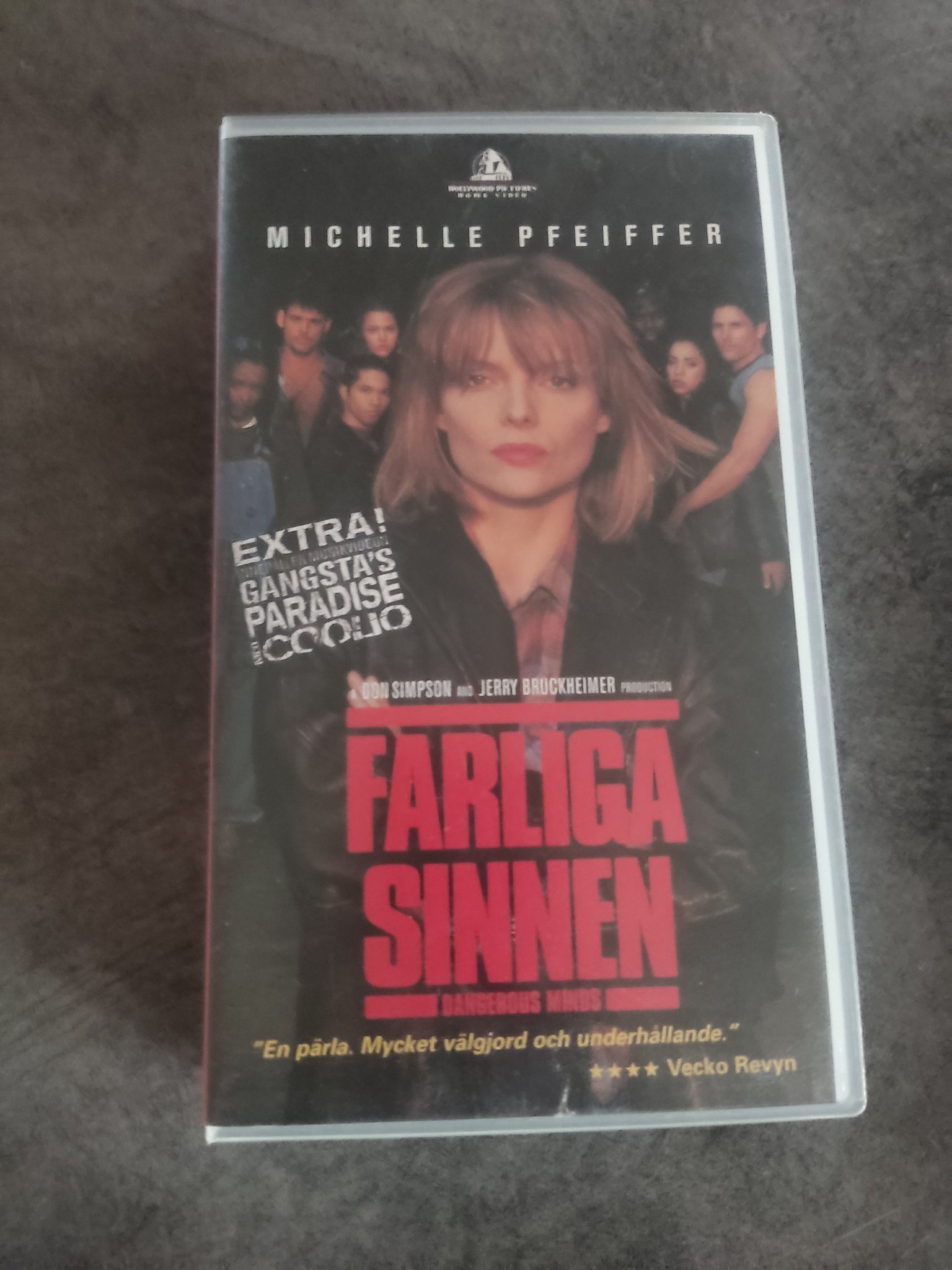 Farliga Sinnen (Dangerous Minds), VHS, bra bega.. | Köp på Tradera ...